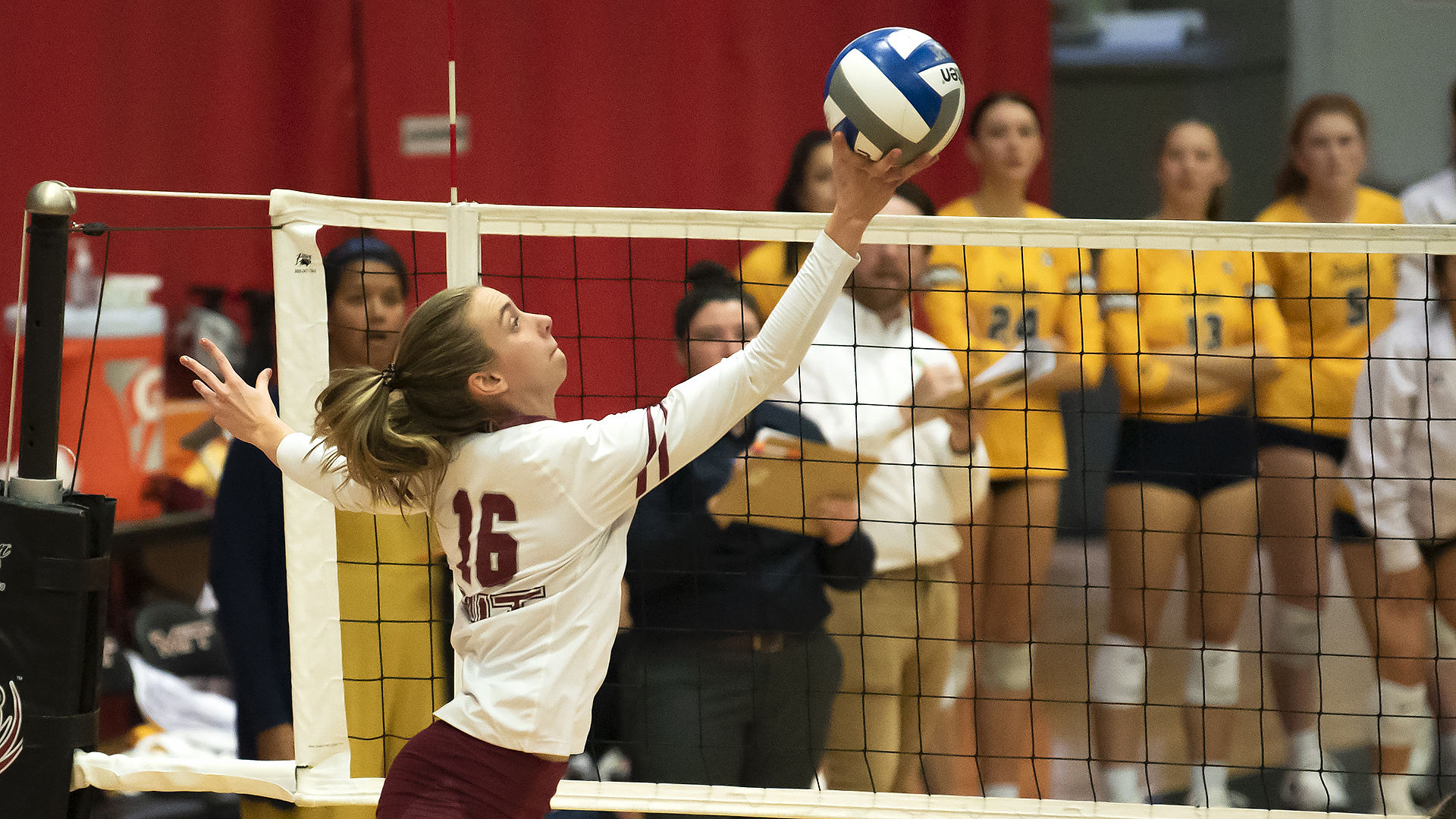 Lilly Edwards - 2022 - Women's Volleyball - Massachusetts Institute of ...