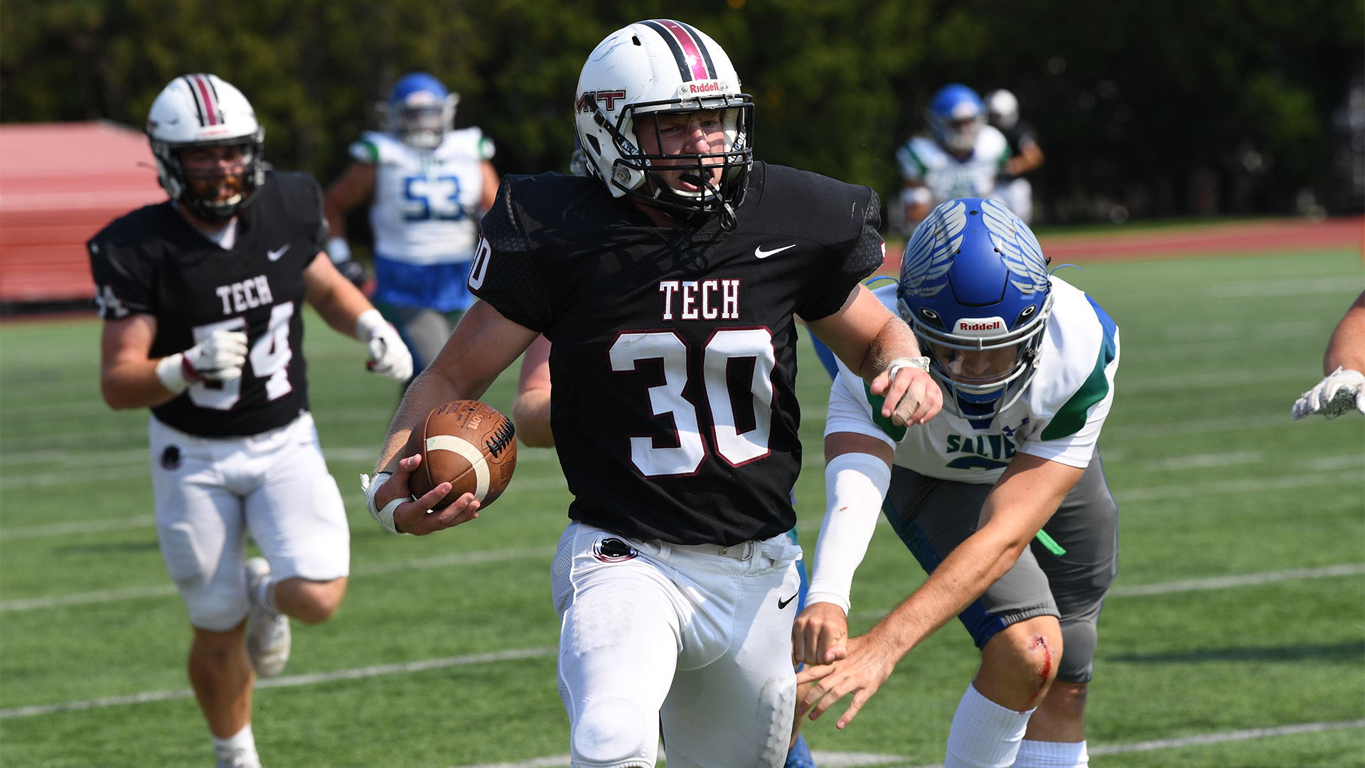 Football Falls 13-10 to Salve Regina in 2022 Home Opener ...