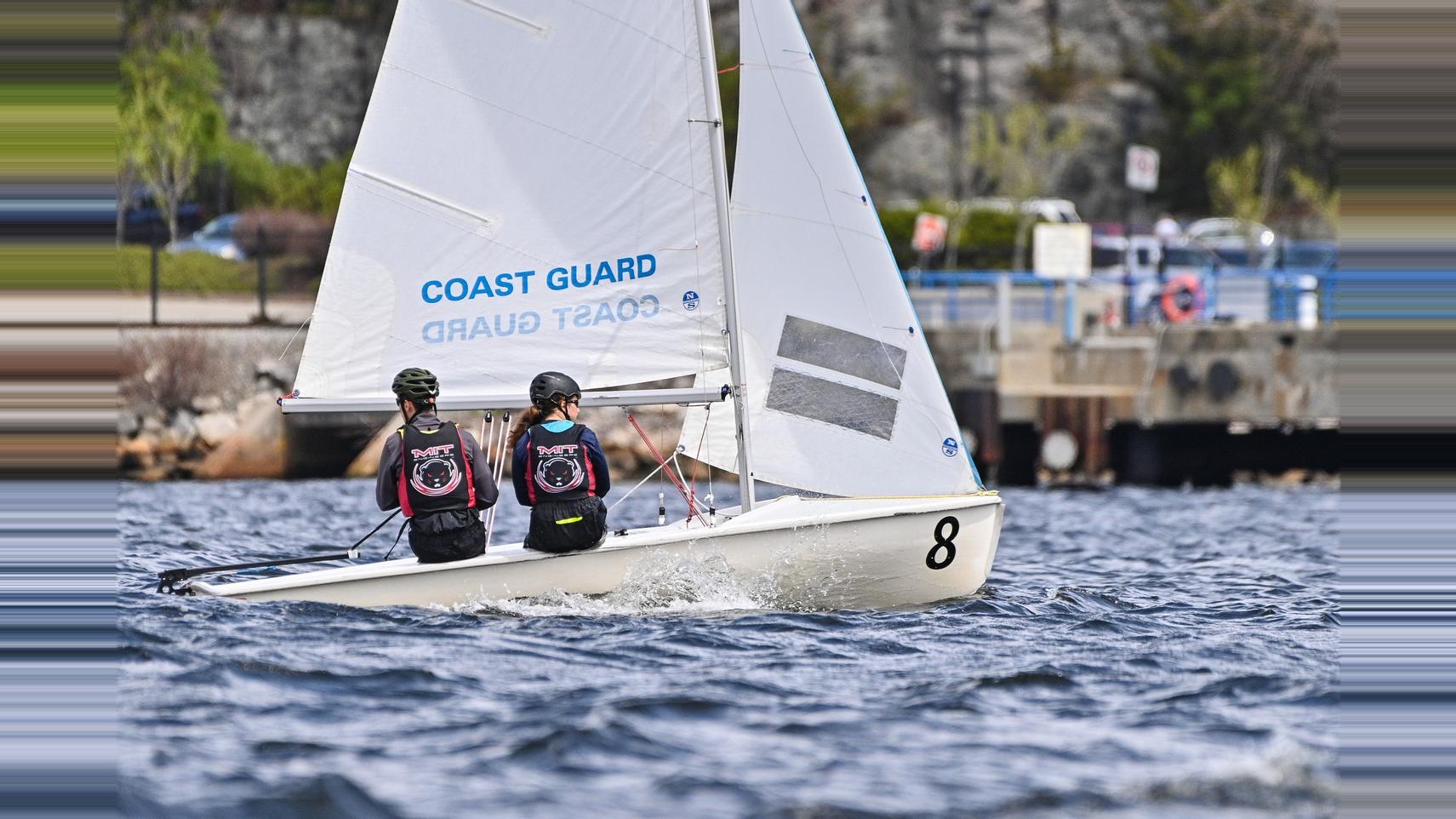 MIT Sailing Opens Up 2022 Fall Season Over the Weekend - Massachusetts ...