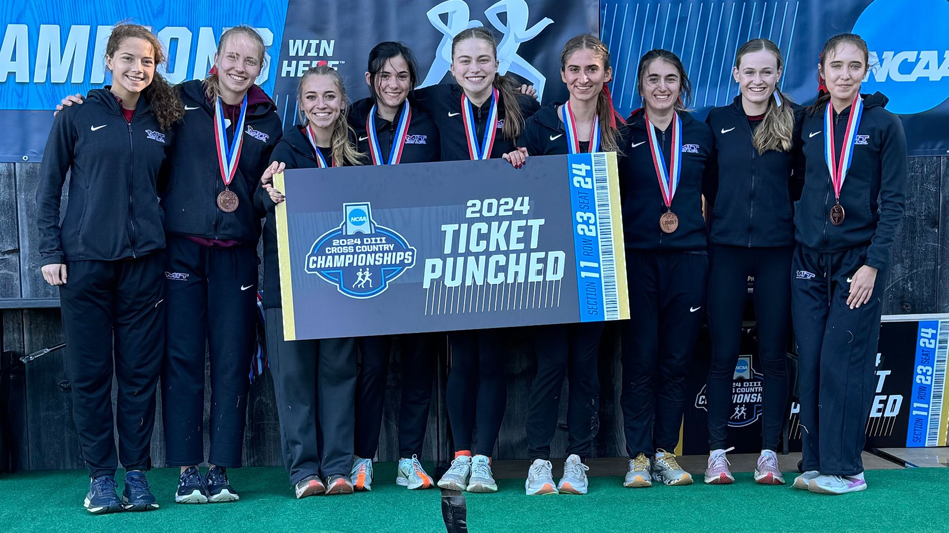 Women’s Cross Country Runs to First NCAA Division III National ...