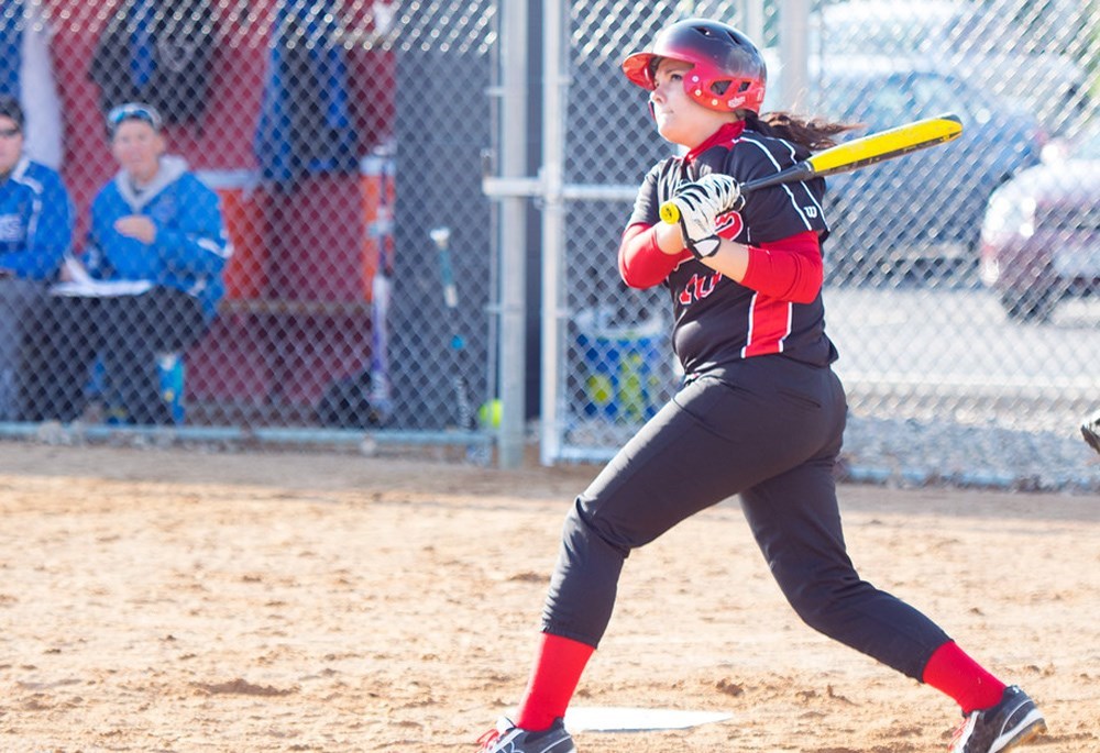 Janelle Radue - 2016 - Softball - Martin Luther College Athletics