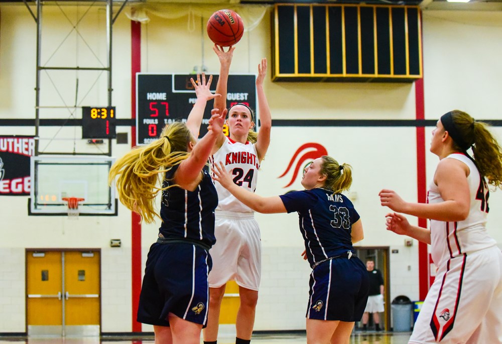 Hailey Johnson - 2017-18 - Women's Basketball - Martin Luther College ...