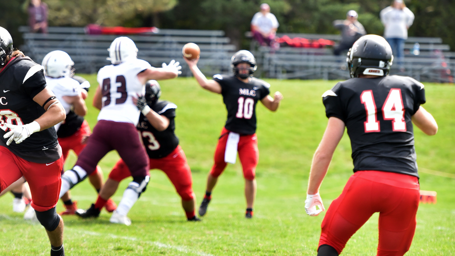 Zach Thiel - 2022 - Football - Martin Luther College Athletics