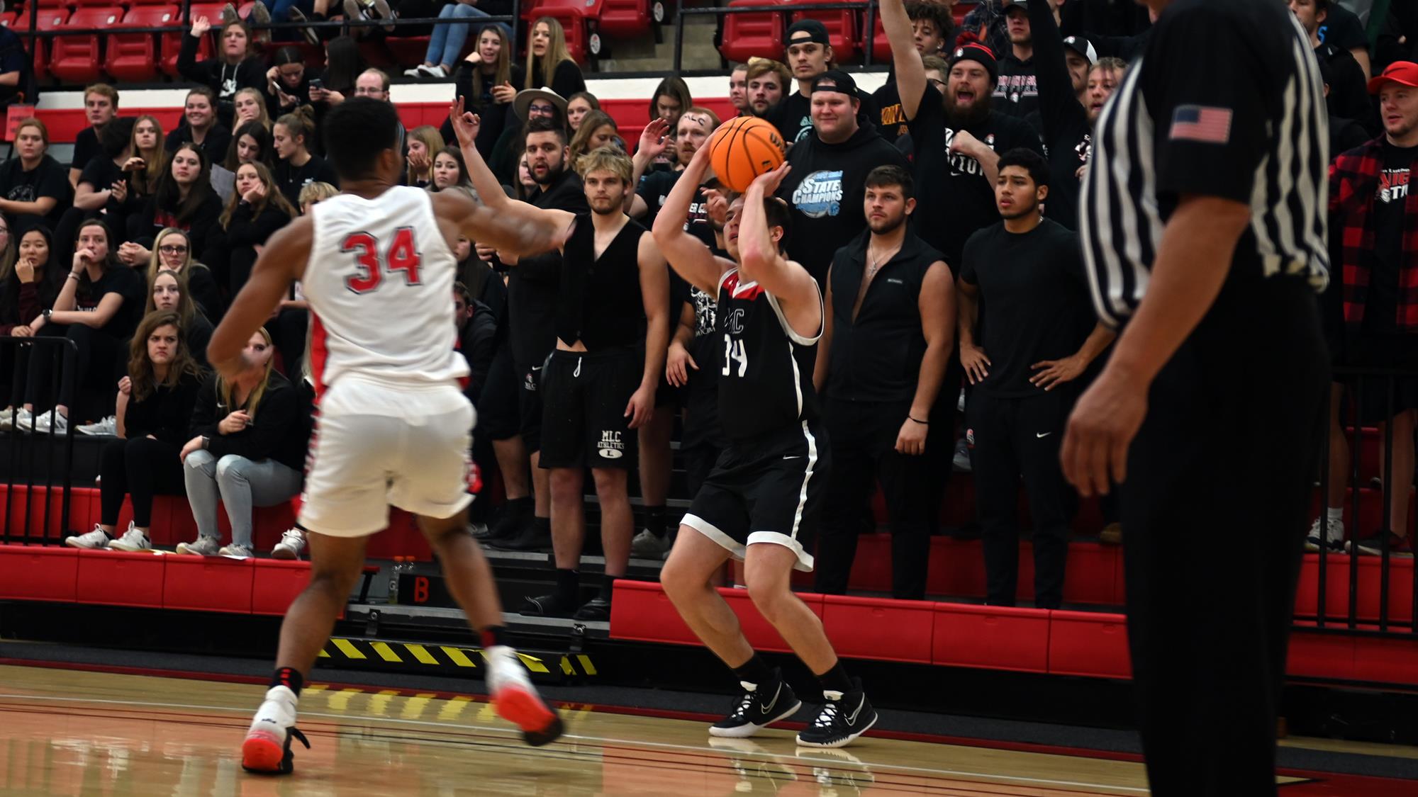 Jacob Price - 2021-22 - Men's Basketball - Martin Luther College Athletics