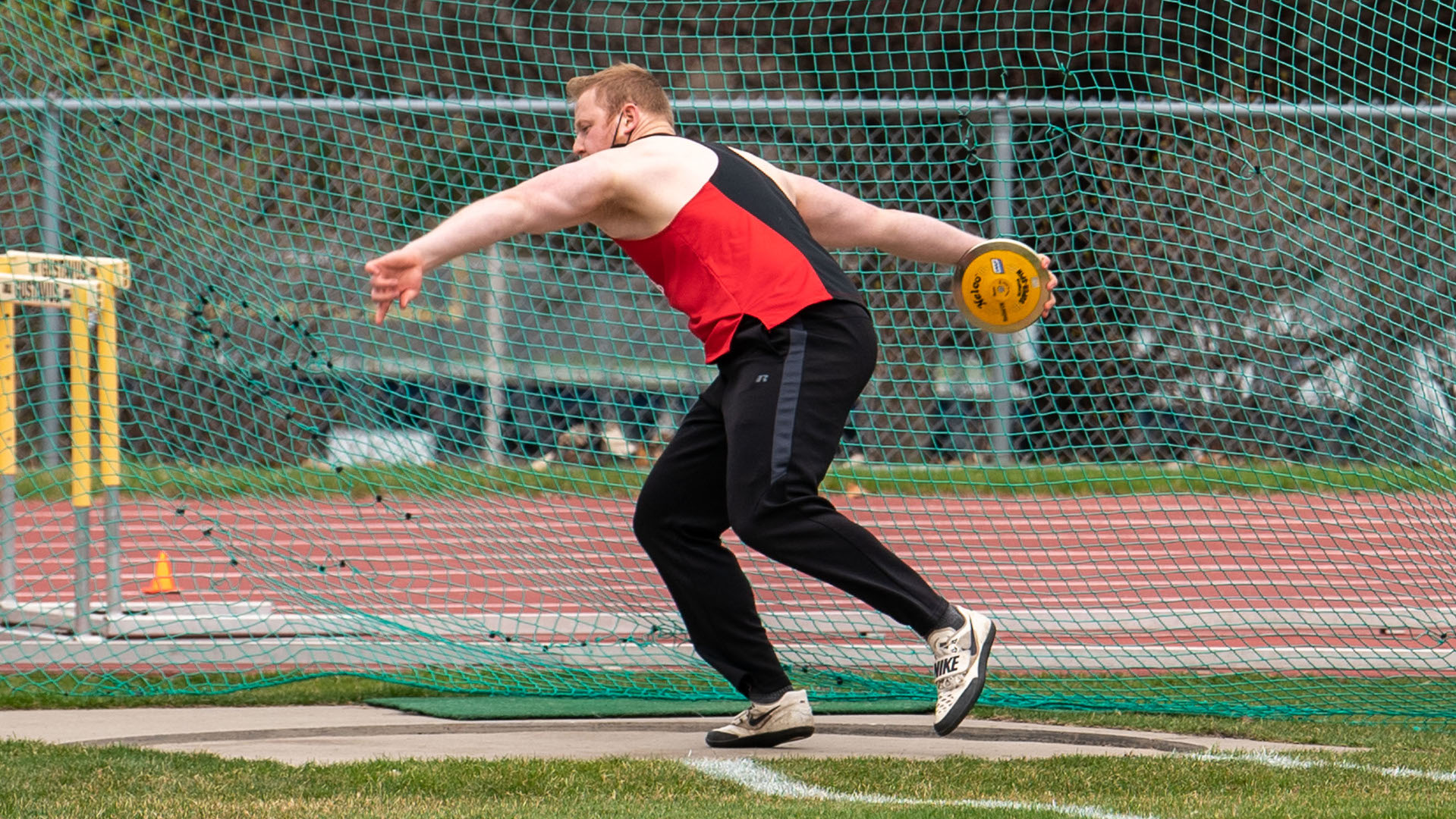 Caleb Foelske - 2022 - Men's Track and Field - Martin Luther College ...