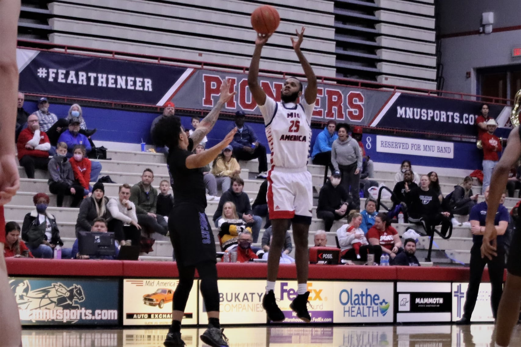Anthony Brown - Basketball (M) - MidAmerica Nazarene