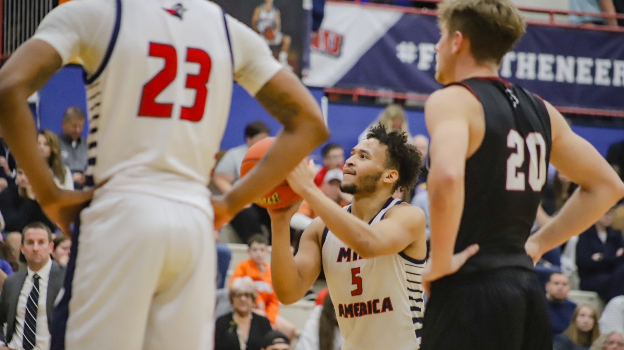 Ed Wright - Basketball (M) - MidAmerica Nazarene