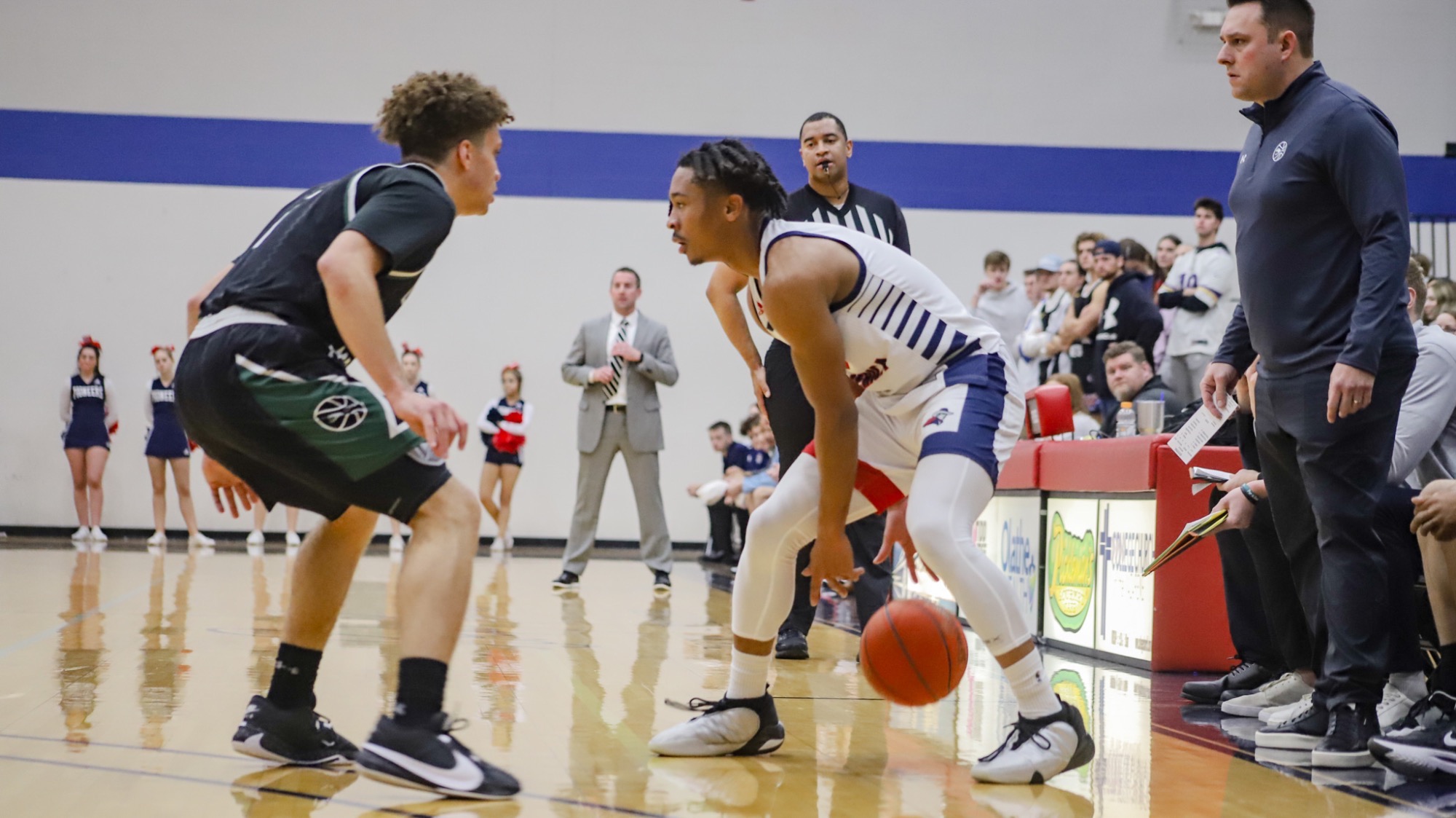 Mekhi Elmore - Basketball (M) - MidAmerica Nazarene