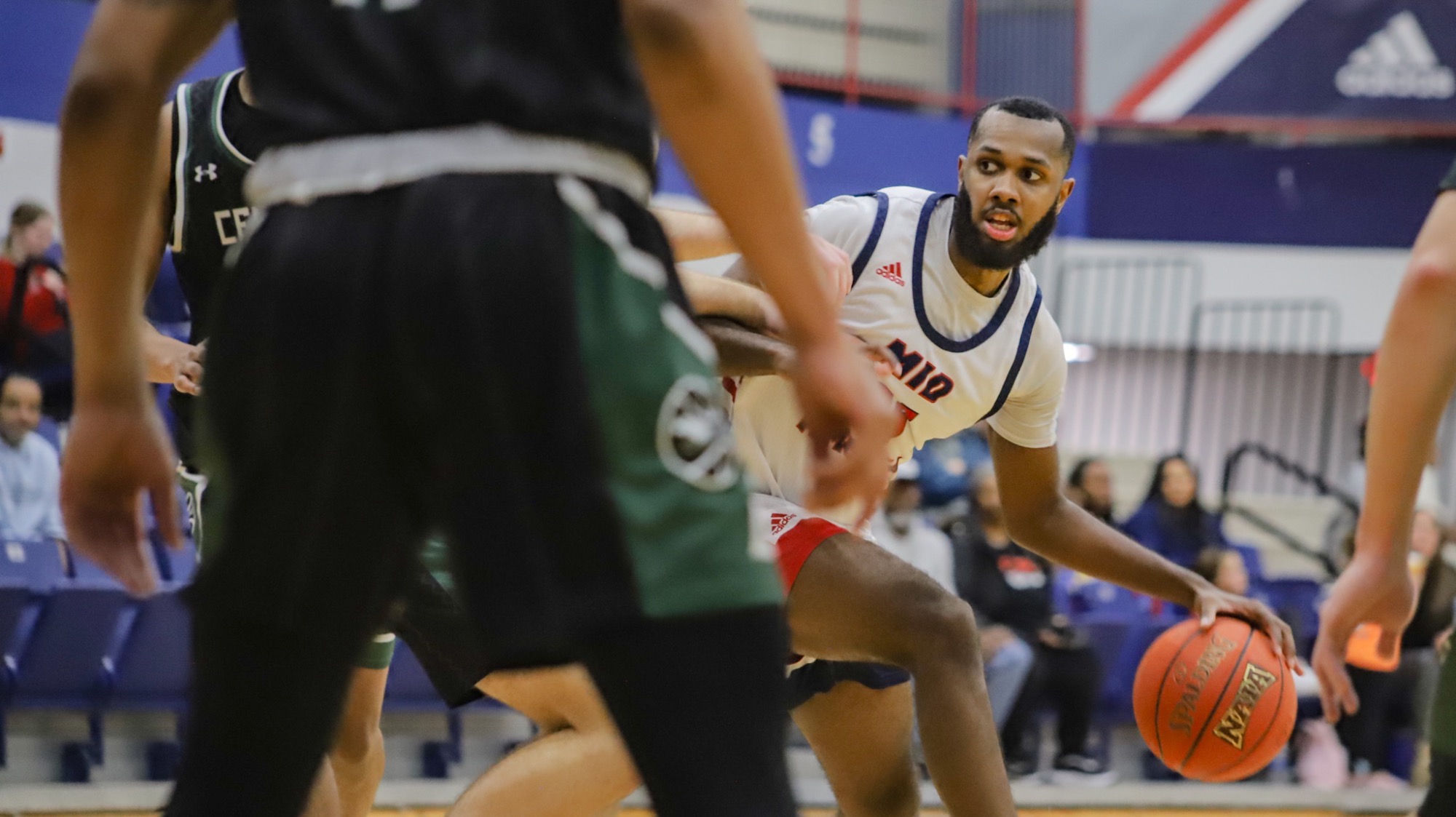 Anthony Brown - Basketball (M) - MidAmerica Nazarene