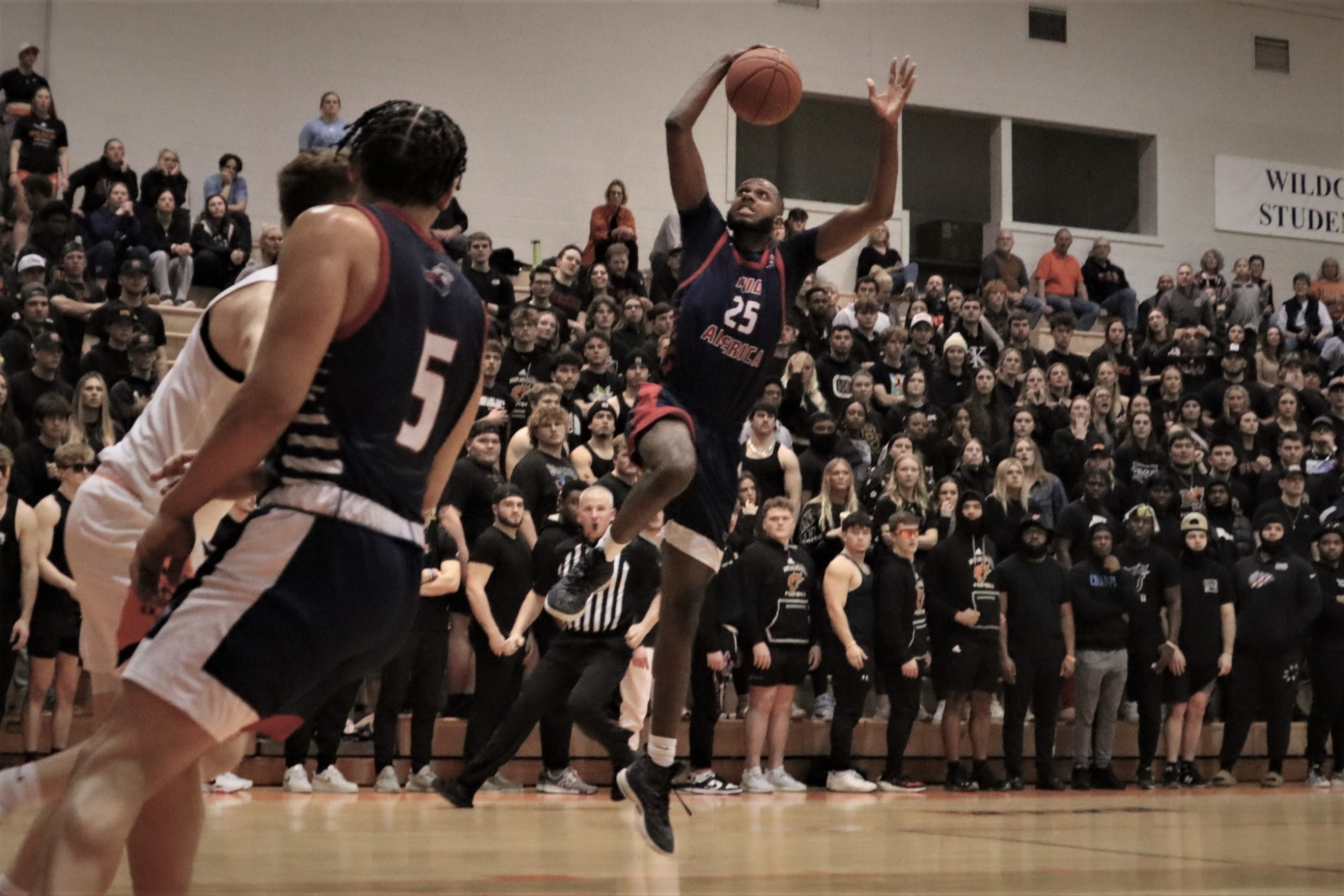 Anthony Brown - Basketball (M) - MidAmerica Nazarene