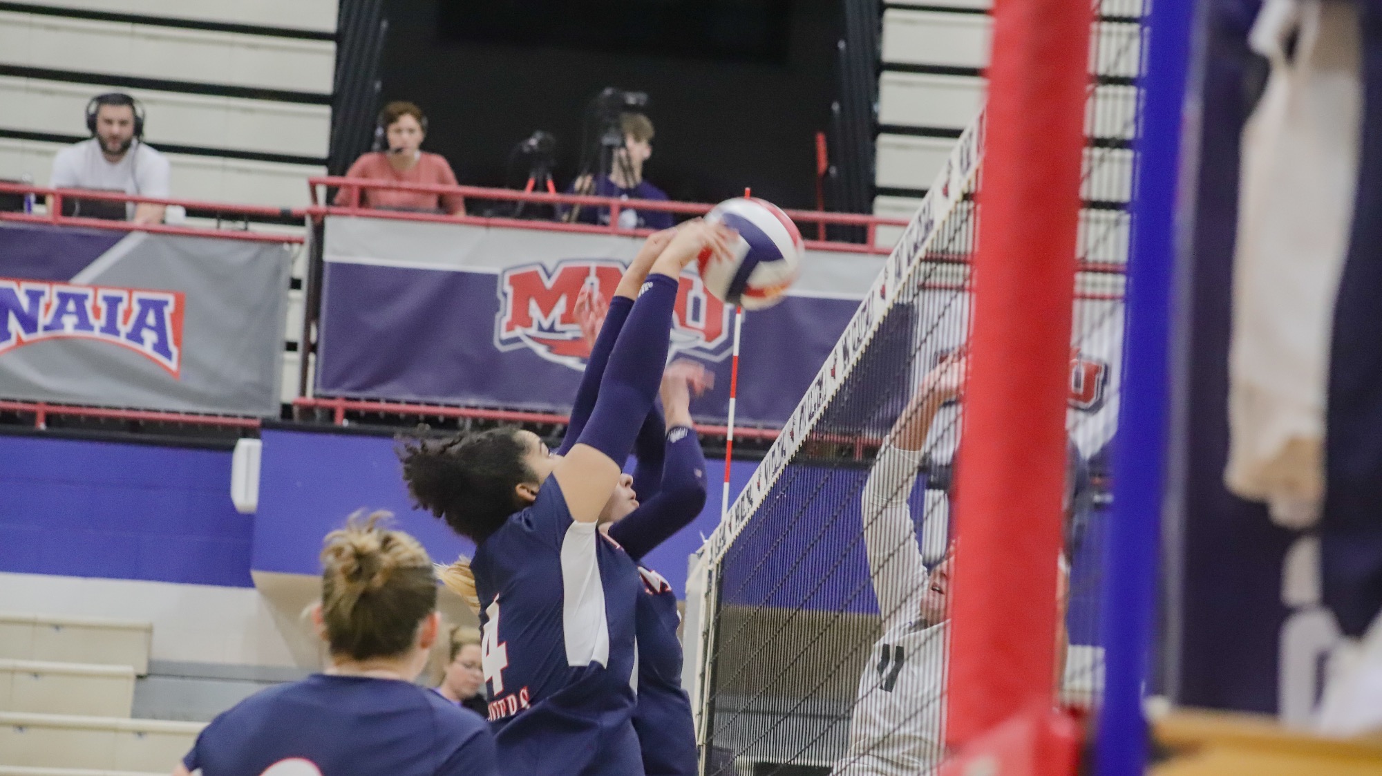 Teresa Saunders - Volleyball - MidAmerica Nazarene