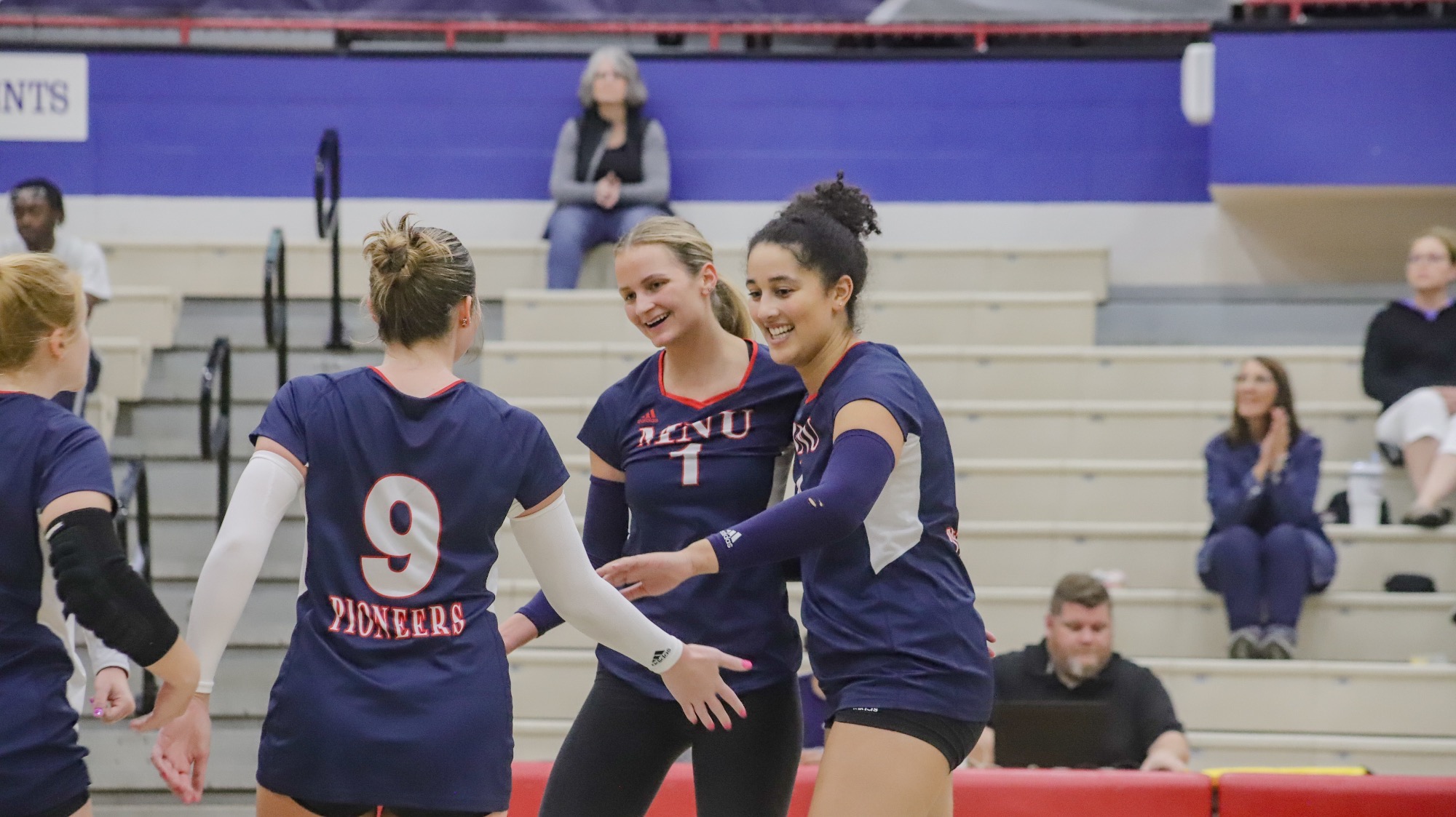 Teresa Saunders - Volleyball - MidAmerica Nazarene