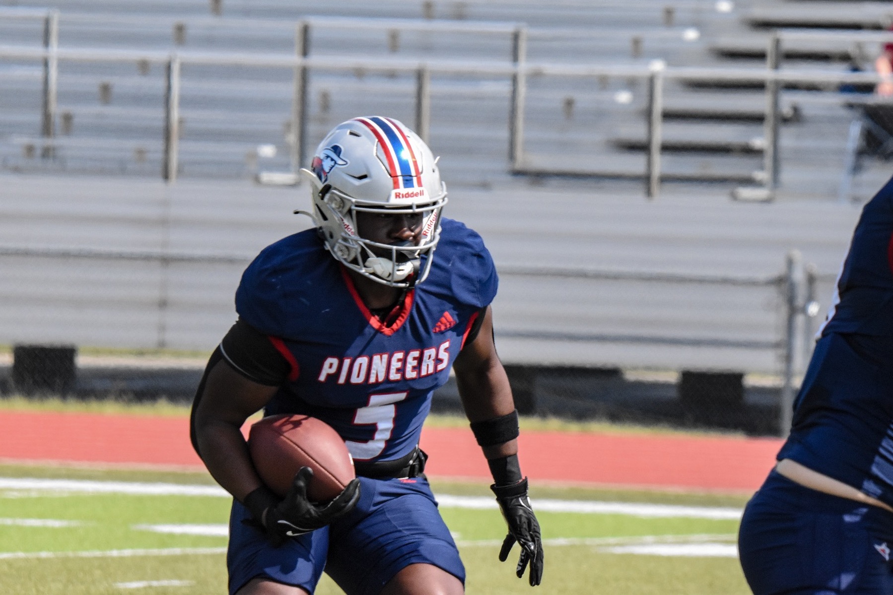 Kaleb Bryant - Football - MidAmerica Nazarene