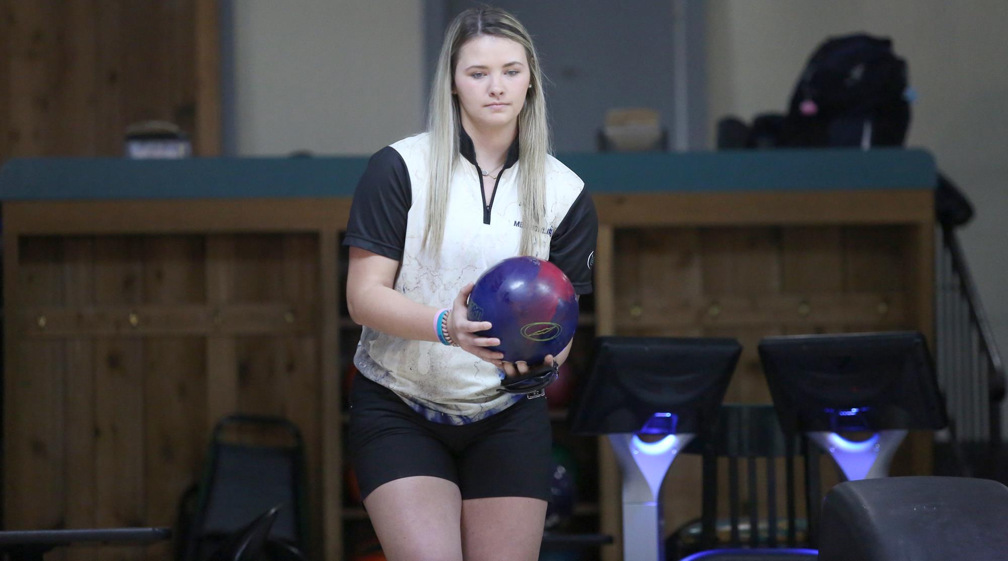 Haley Dunn - Women's Bowling - MBU Athletics