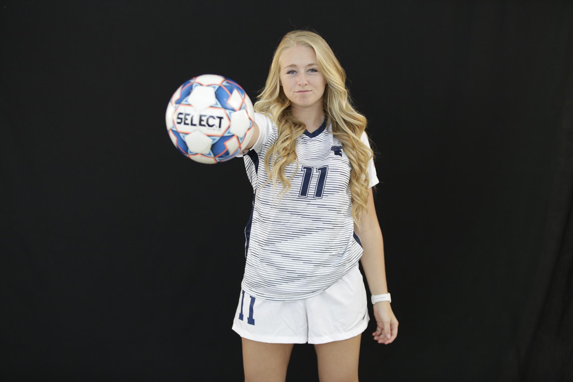 Lea Mason - Women's Soccer - MBU Athletics