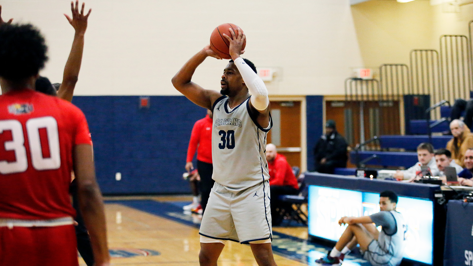 Sterling Benjamin - Men's Basketball - MBU Athletics