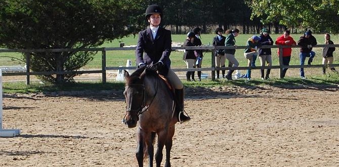 Meghan Whittaker - Equestrian - Molloy University Athletics