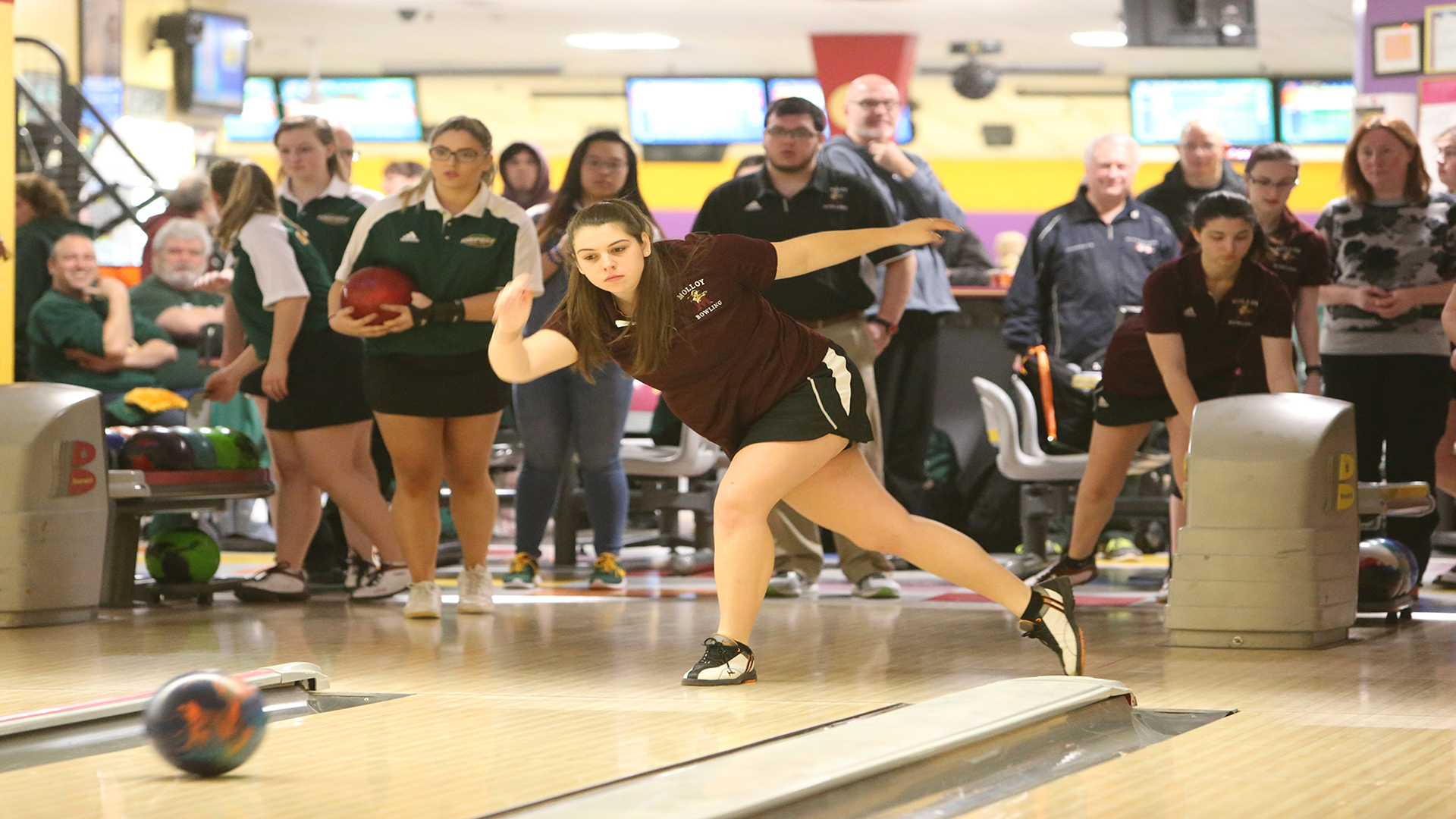 Kayla Dobrinski - Women's Bowling - Molloy University Athletics