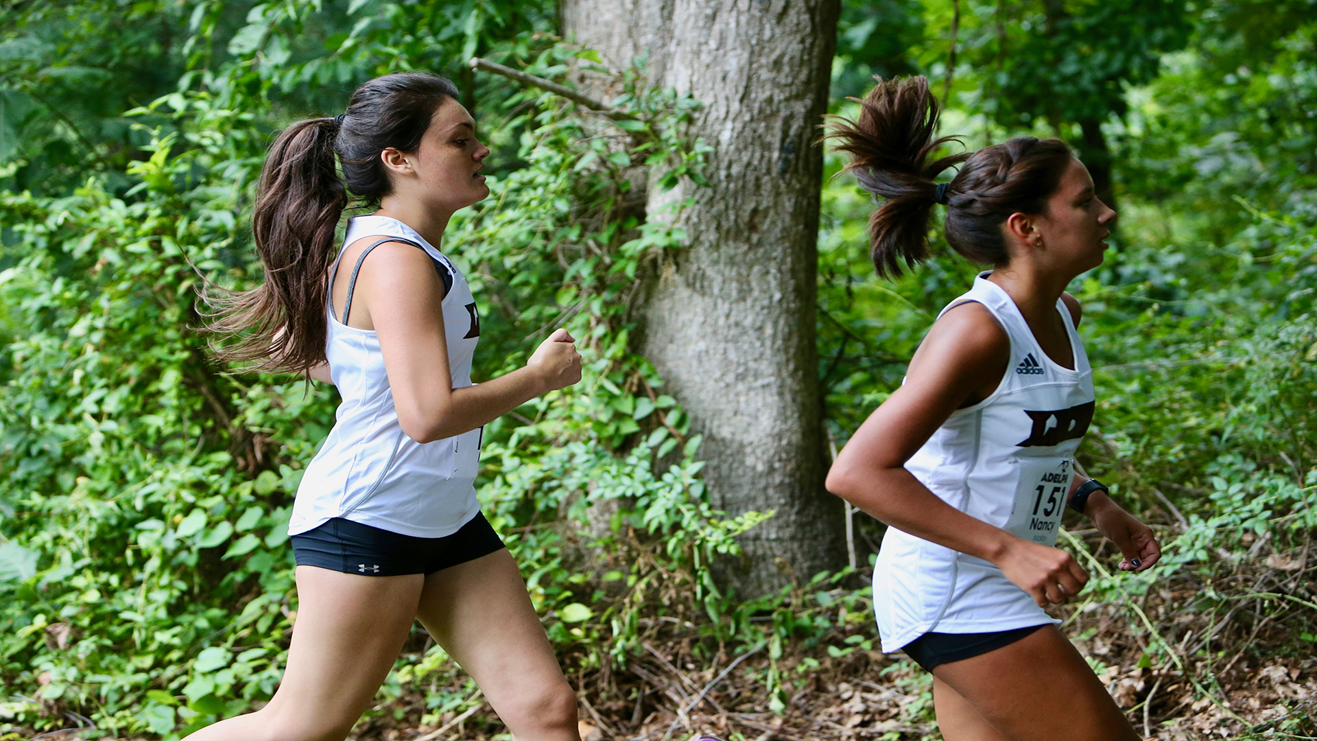 Maria Molnar - Women's Cross Country - Molloy University Athletics
