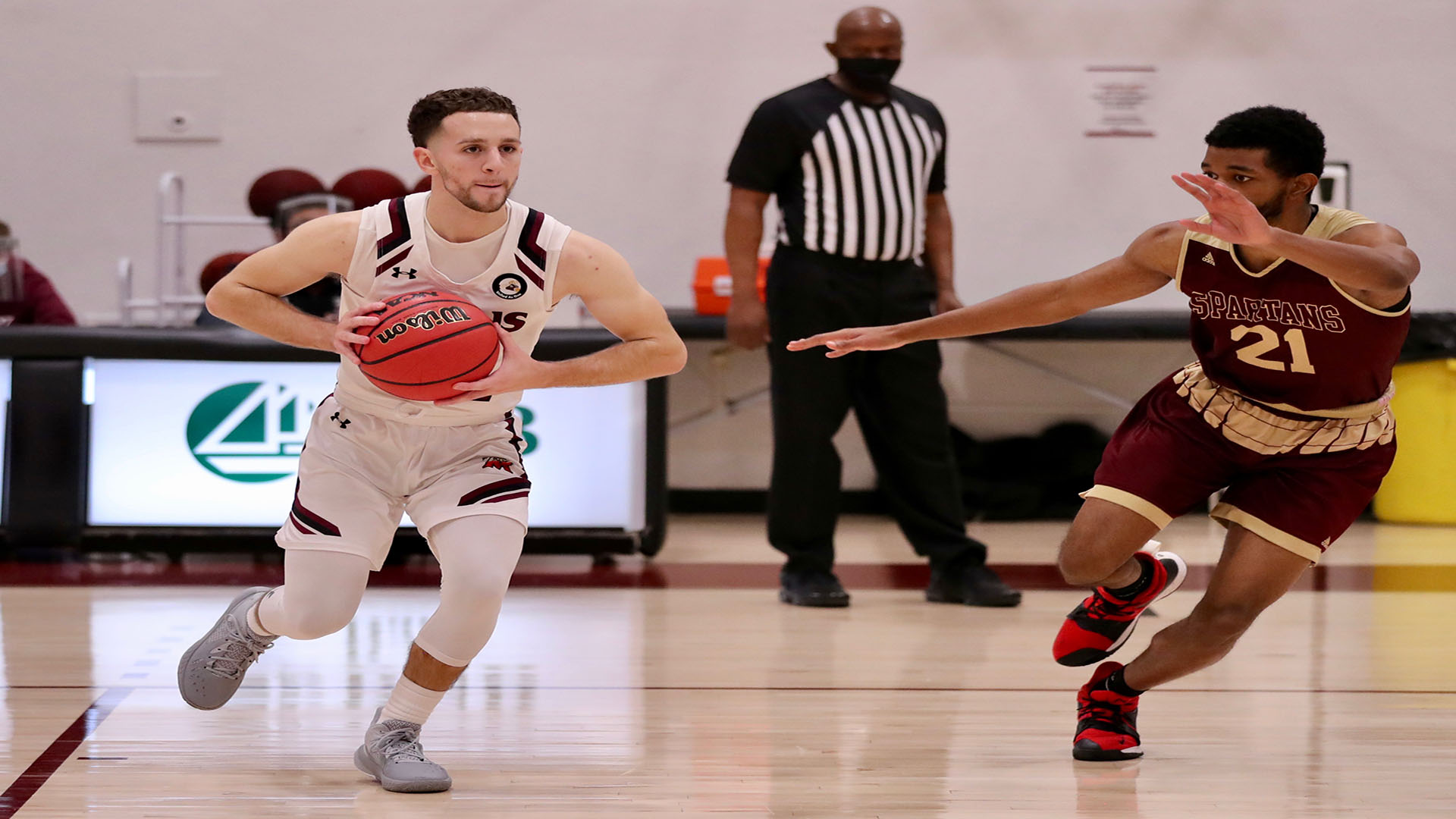 Pierce Boczar - Men's Basketball - Molloy University Athletics