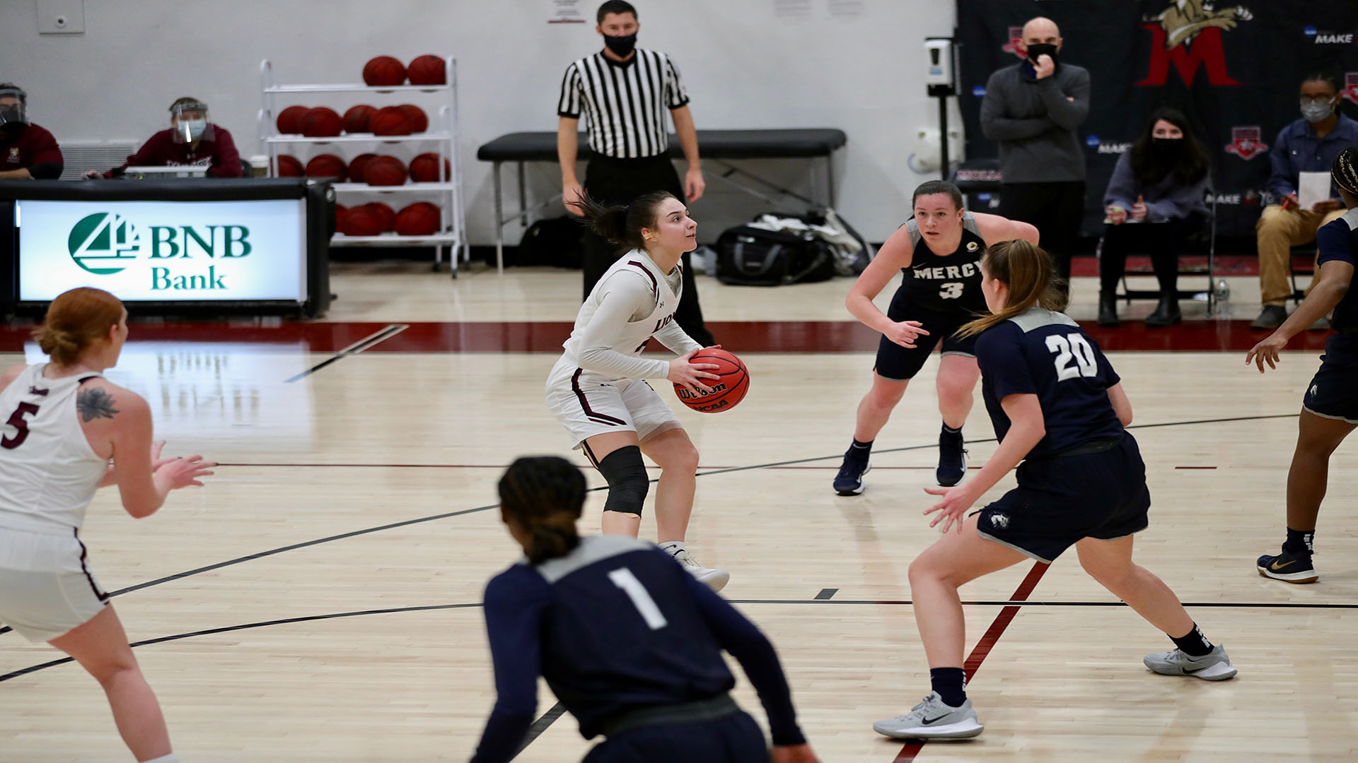 Mackenzie Burke - Women's Basketball - Molloy University Athletics