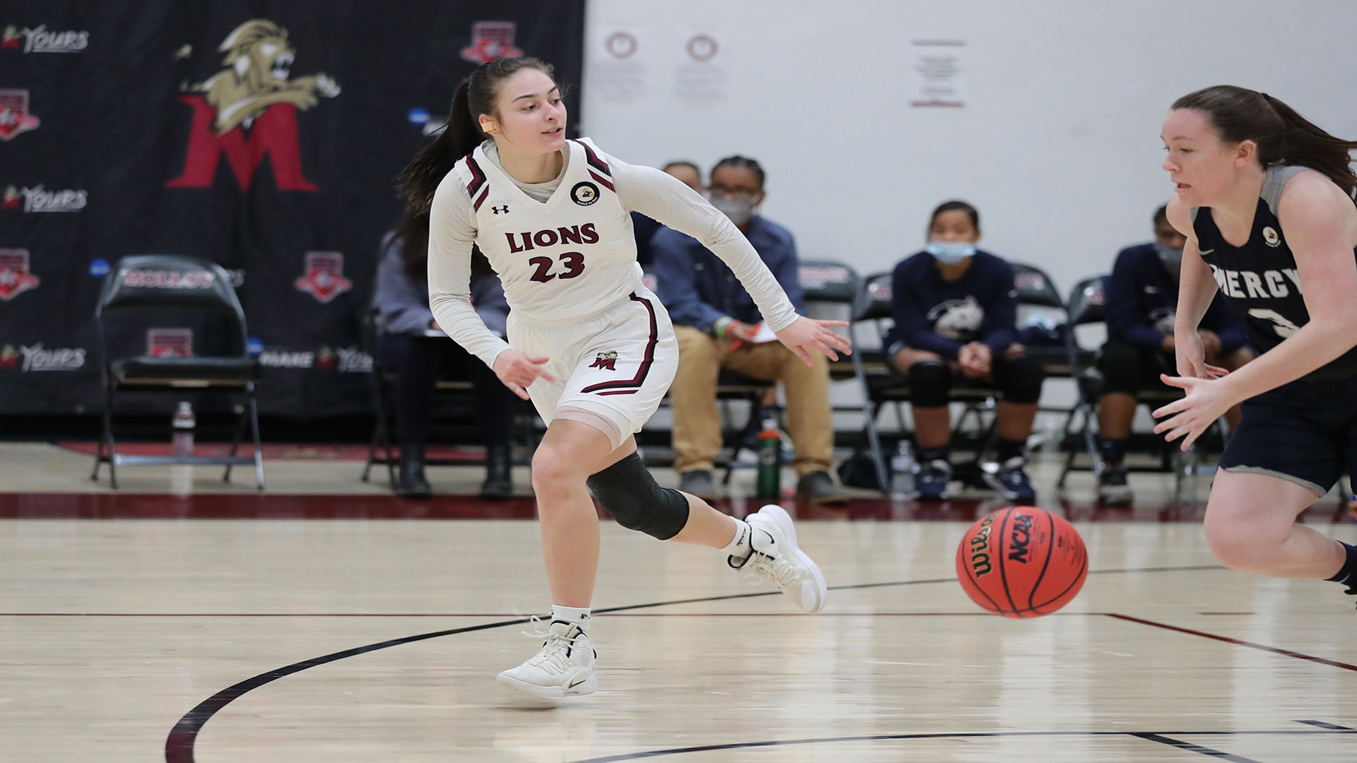 Mackenzie Burke - Women's Basketball - Molloy University Athletics