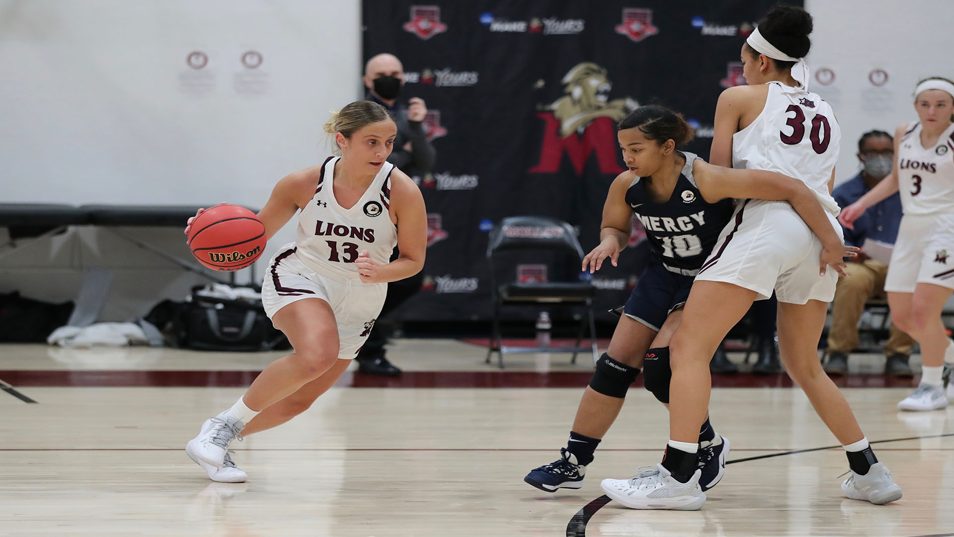Cameron Corbett - Women's Basketball - Molloy University Athletics