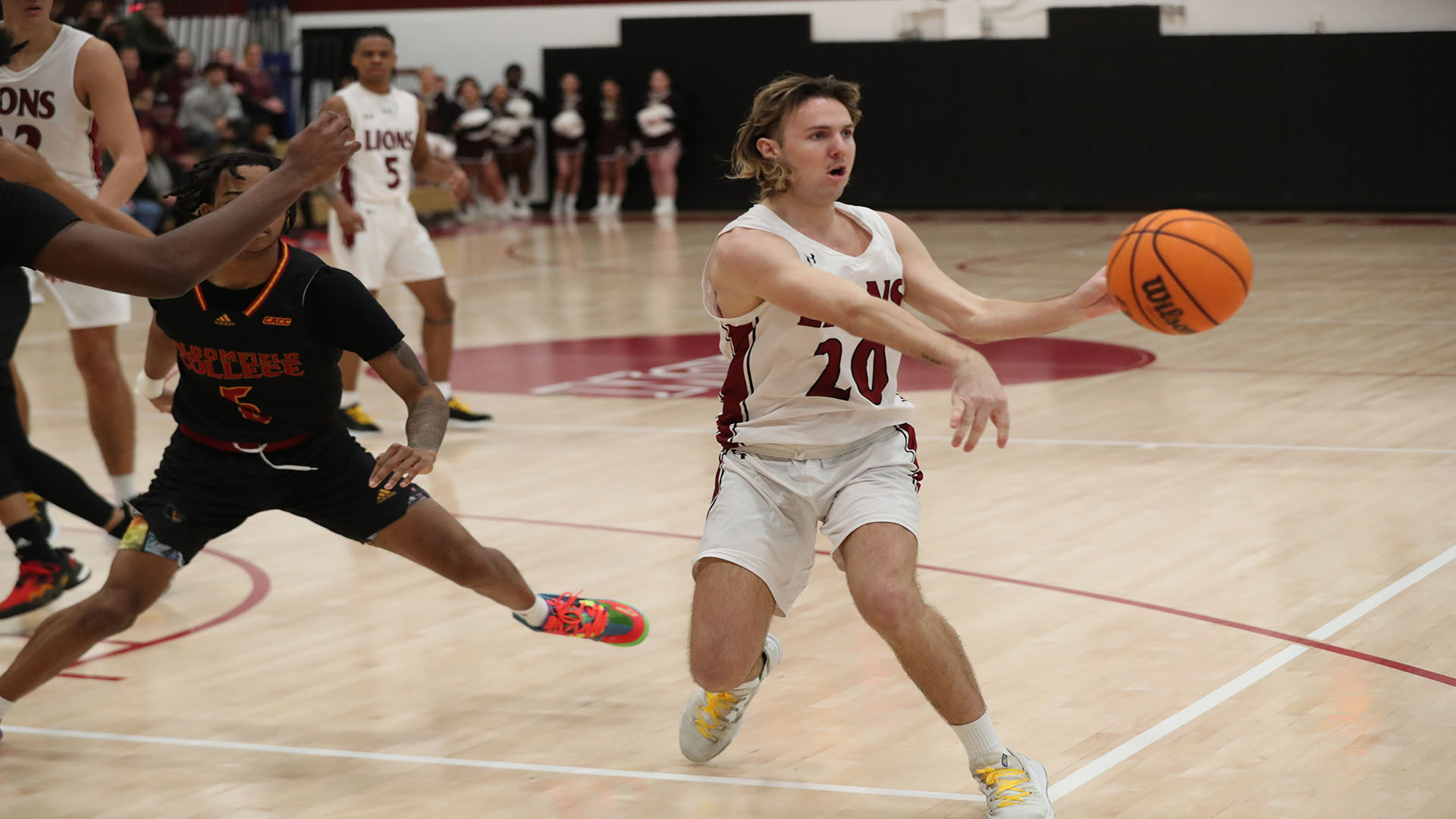 Jake Lynch - Men's Basketball - Molloy University Athletics