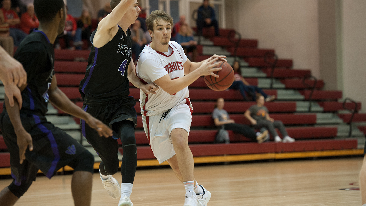 Jake Rueter - 2019-20 - Men's Basketball - Monmouth College Athletics