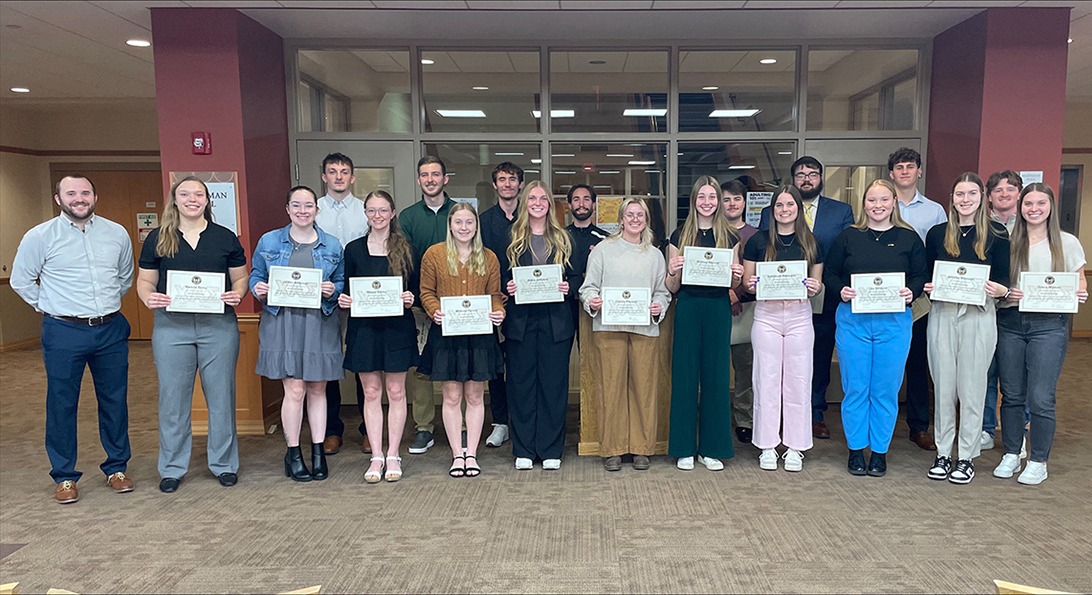 2025 Baseball Schedule - Monmouth College Athletics