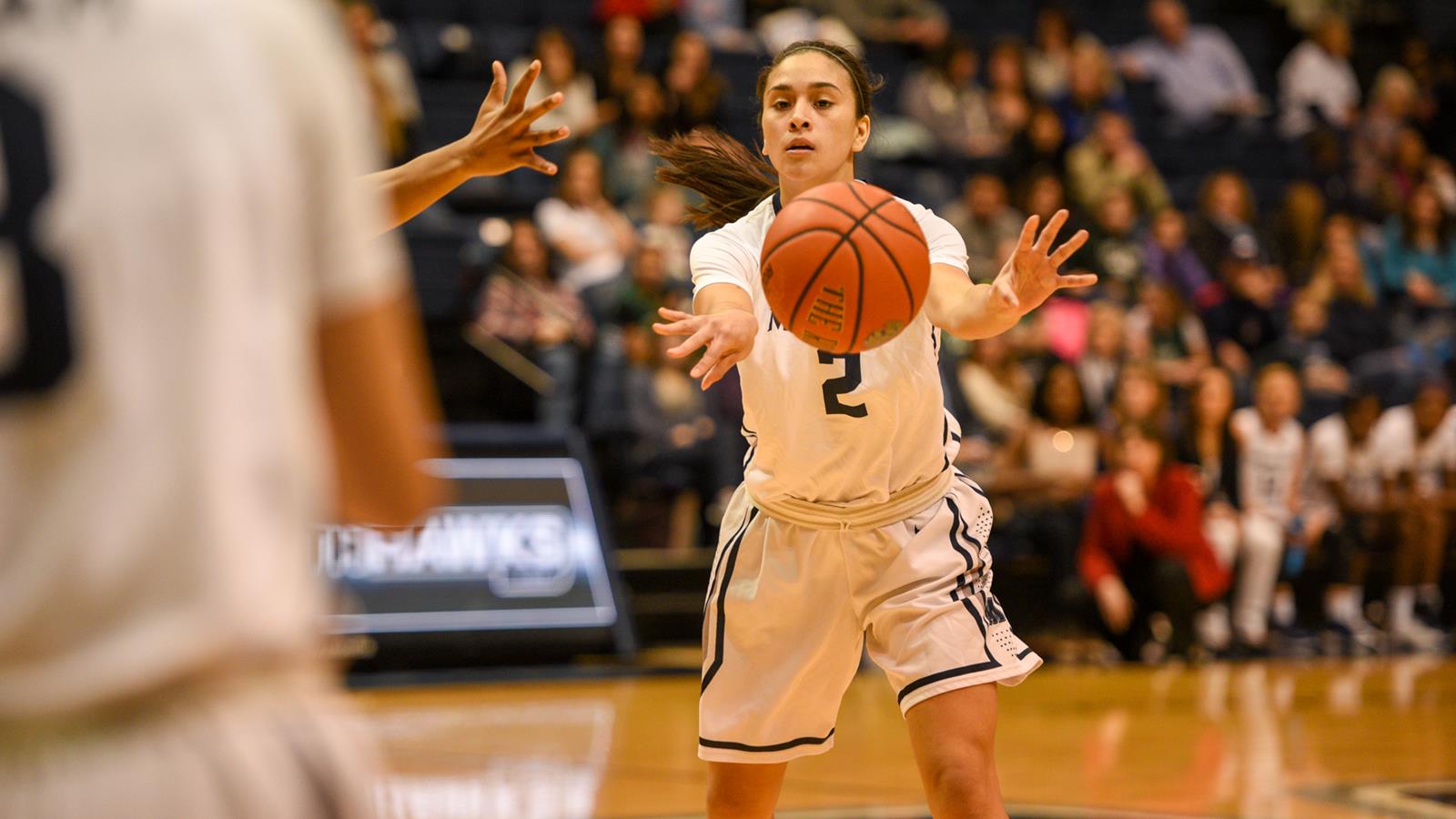 Kayla Quintana - Women's Basketball - Monmouth University Athletics
