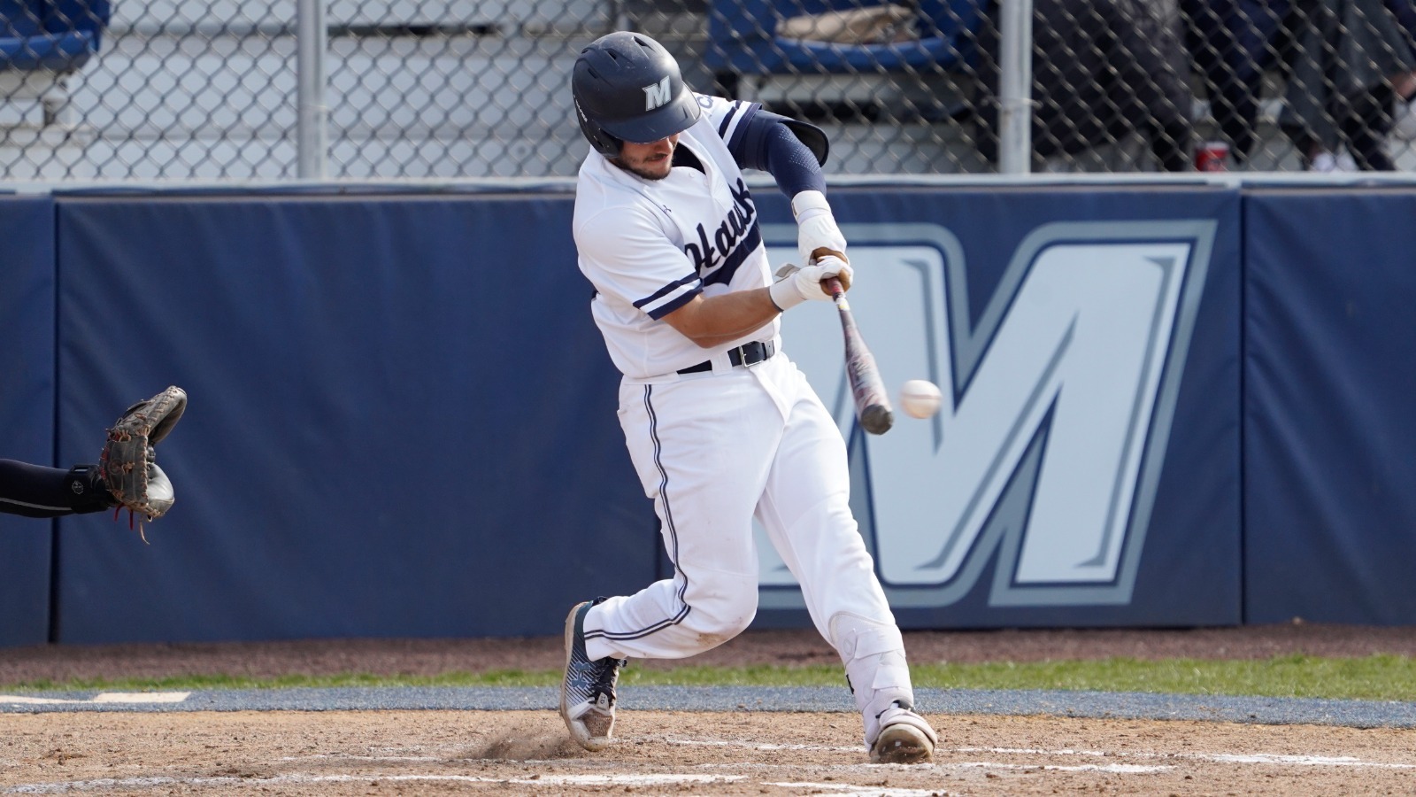 BASEBALL DROPS PAIR TO NORTHEASTERN FRIDAY - Monmouth University Athletics