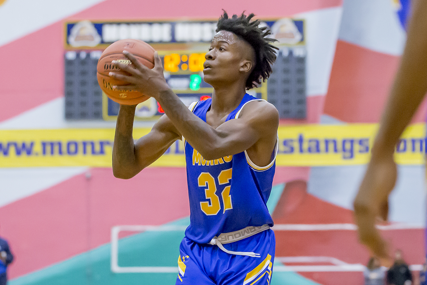 Adonis Robinson - Men's Basketball - Monroe College-Bronx Athletics