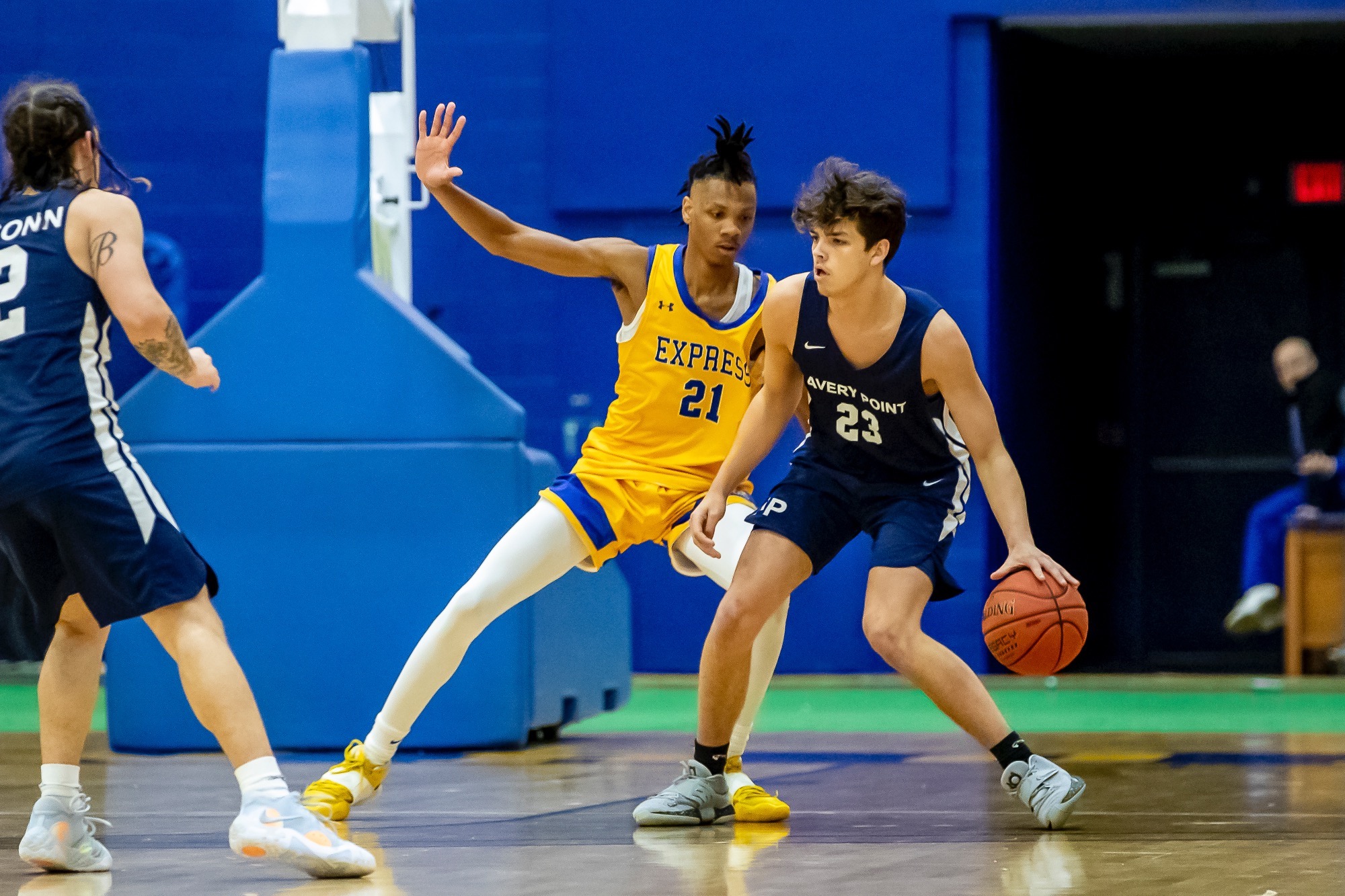 Express Men’s Basketball Battle Nassau Lions in Tightly Contested ...