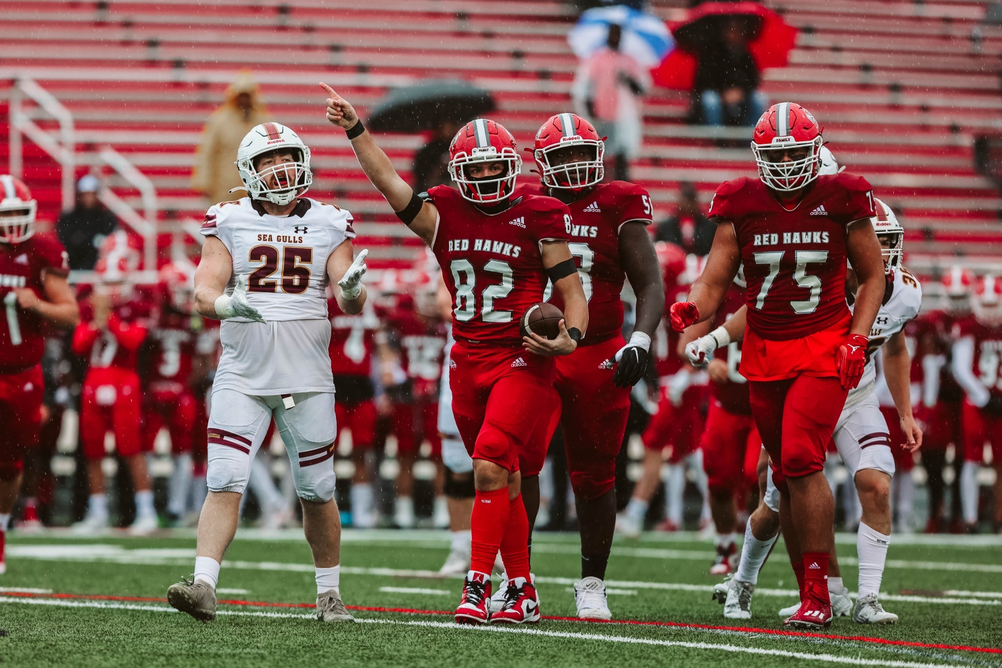 Football Bested By Salisbury - Montclair State University Athletics