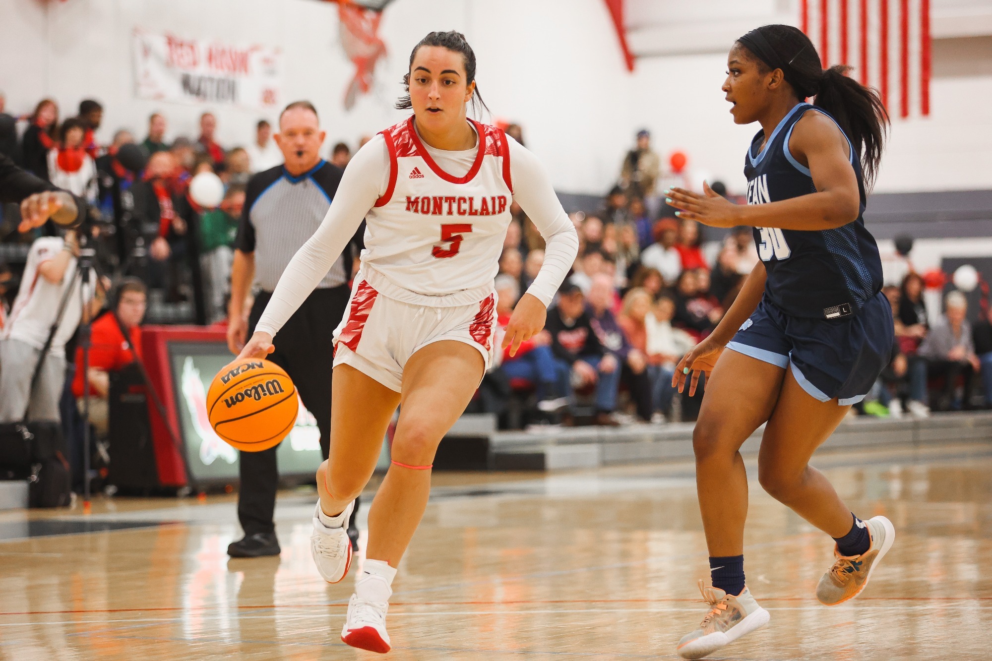 Women's Basketball Tripped Up In NJAC Opener - Montclair State ...