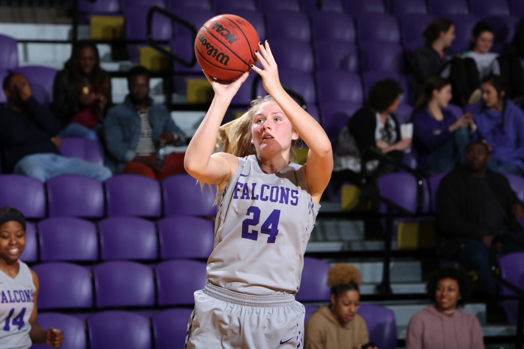 Ashley Dunstan - Women's Basketball - University of Montevallo Athletics