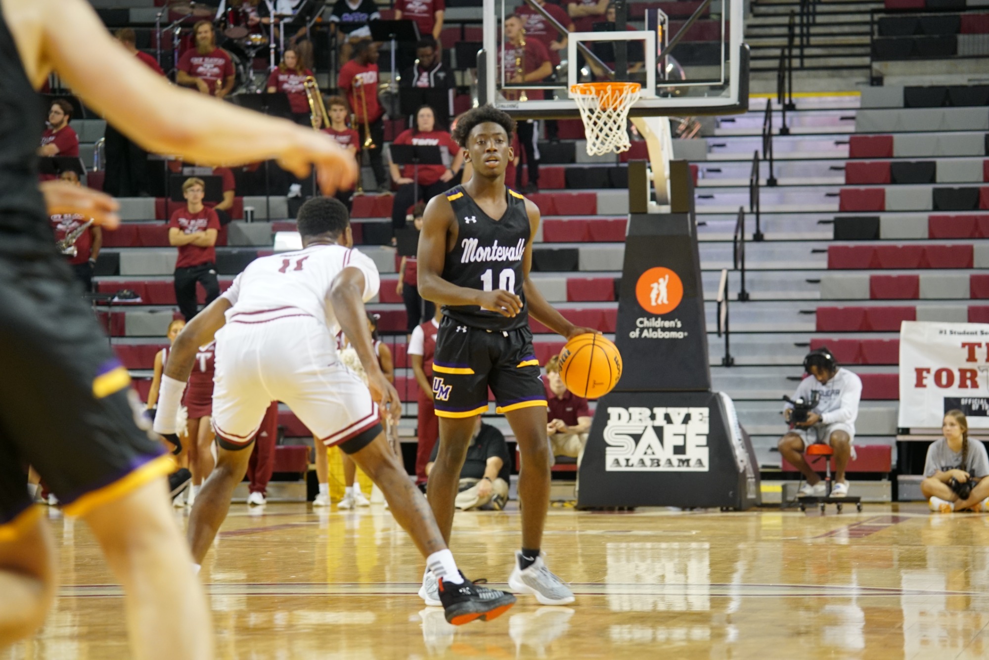 Jones' 26 Points Leads UM to 77-74 Comeback Win Over Tampa - University ...