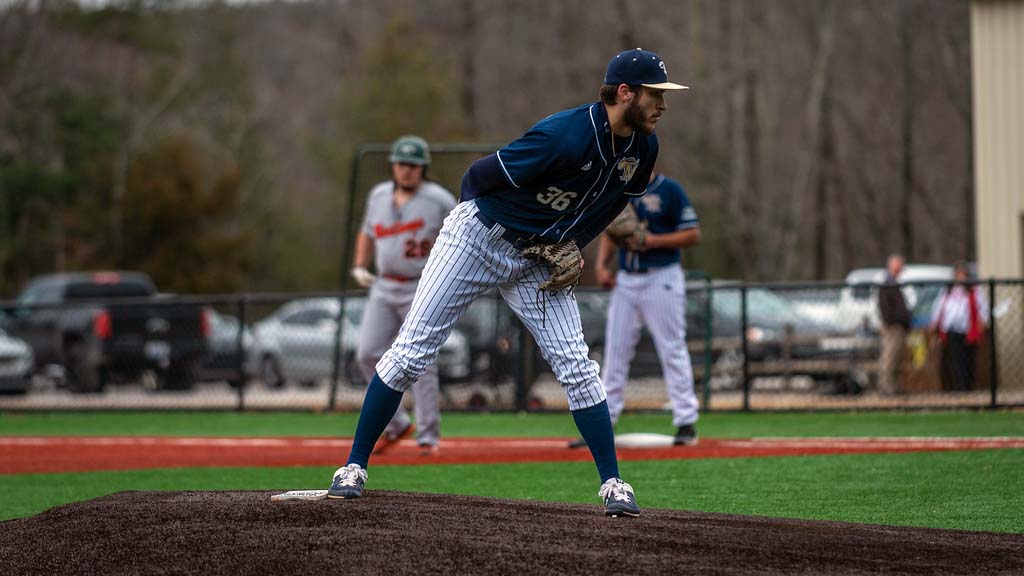 Baseball Picks Up First AAC Win in Doubleheader Split - Montreat College