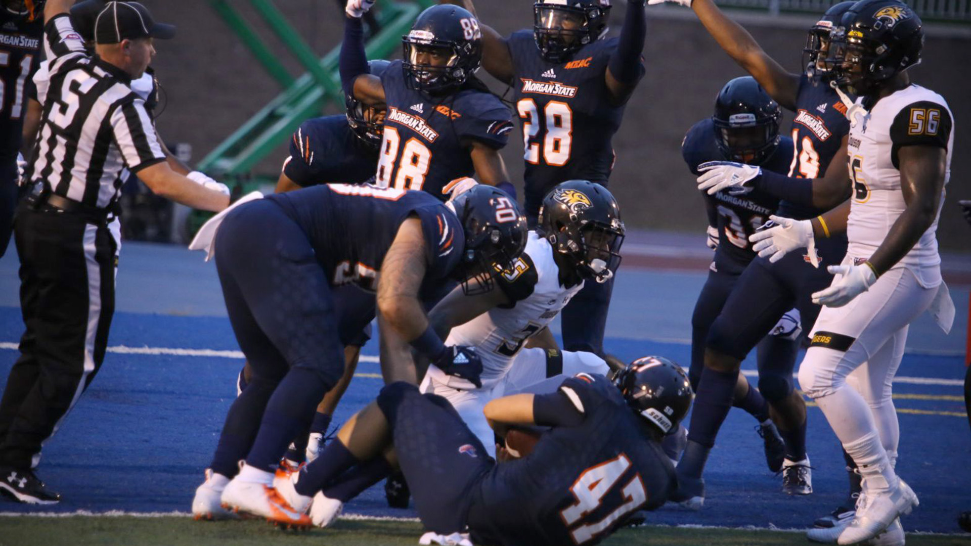 Bears Fall to Towson in Season Opener, 36-10 - Morgan State University ...