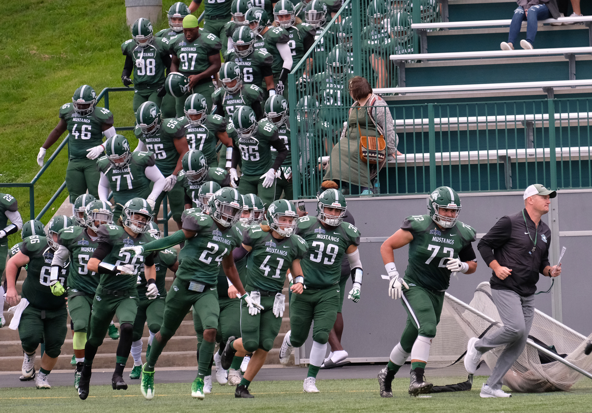 Morrisville State outgunned by Cortland, 51-14, in E8 action - SUNY ...