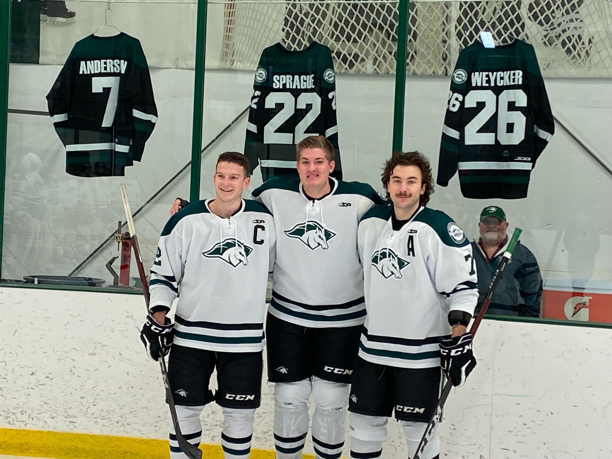 Morrisville men skate to overtime draw with Rivier - SUNY Morrisville
