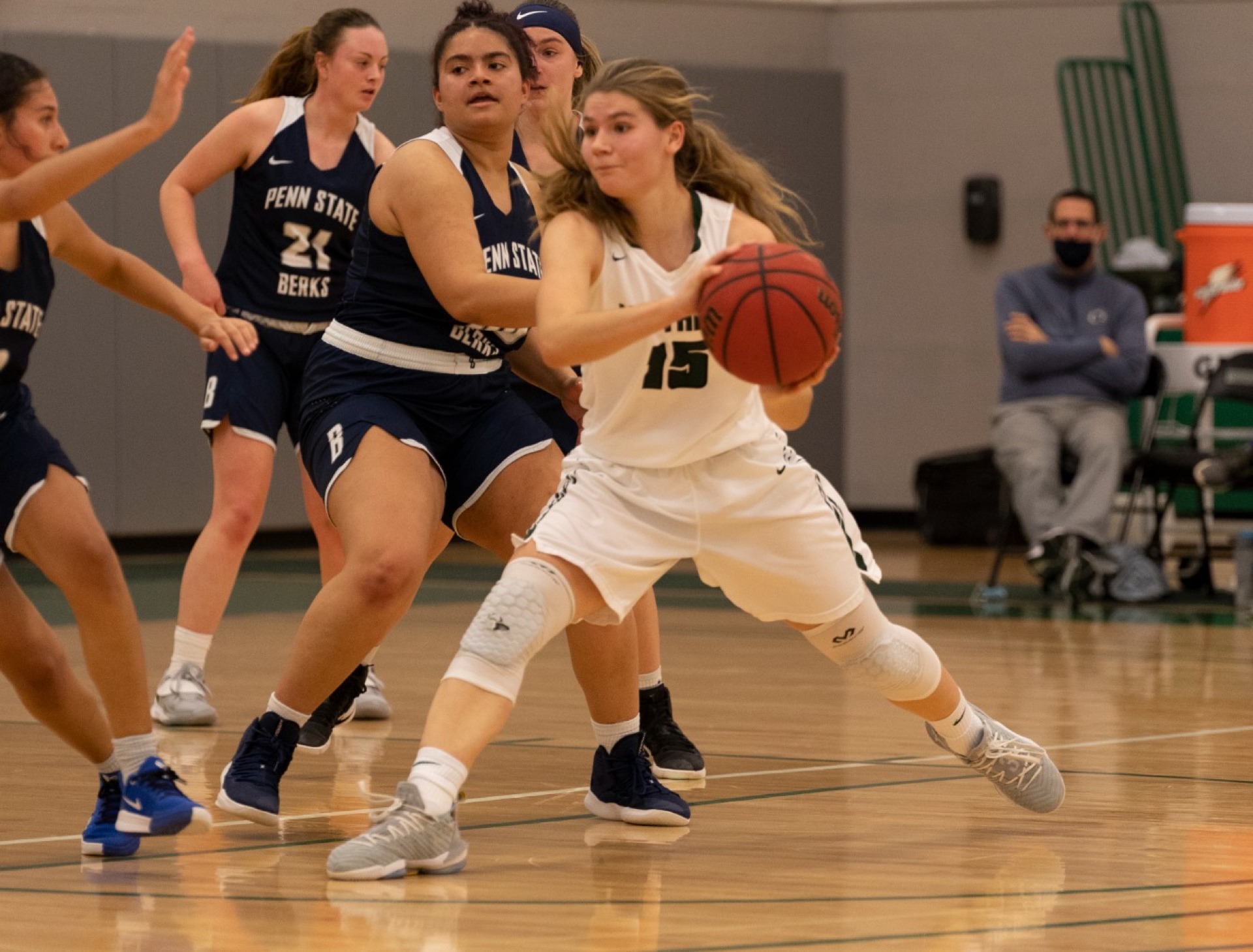 Walkers 28 leads Morrisville women to convincing win over Abington ...