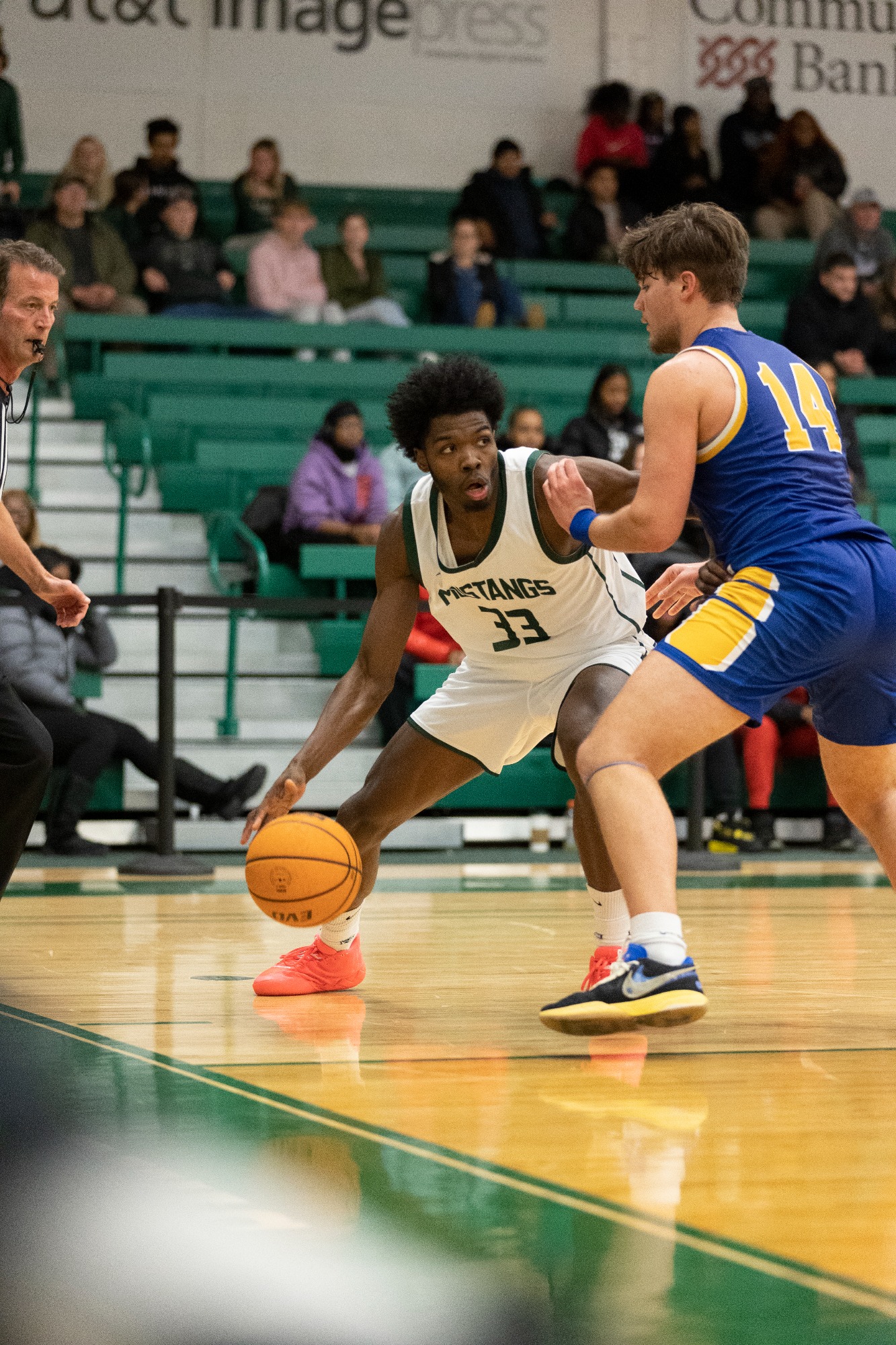 Strong First Half Lifts Mustangs Over Fighting Tigers - SUNY Morrisville