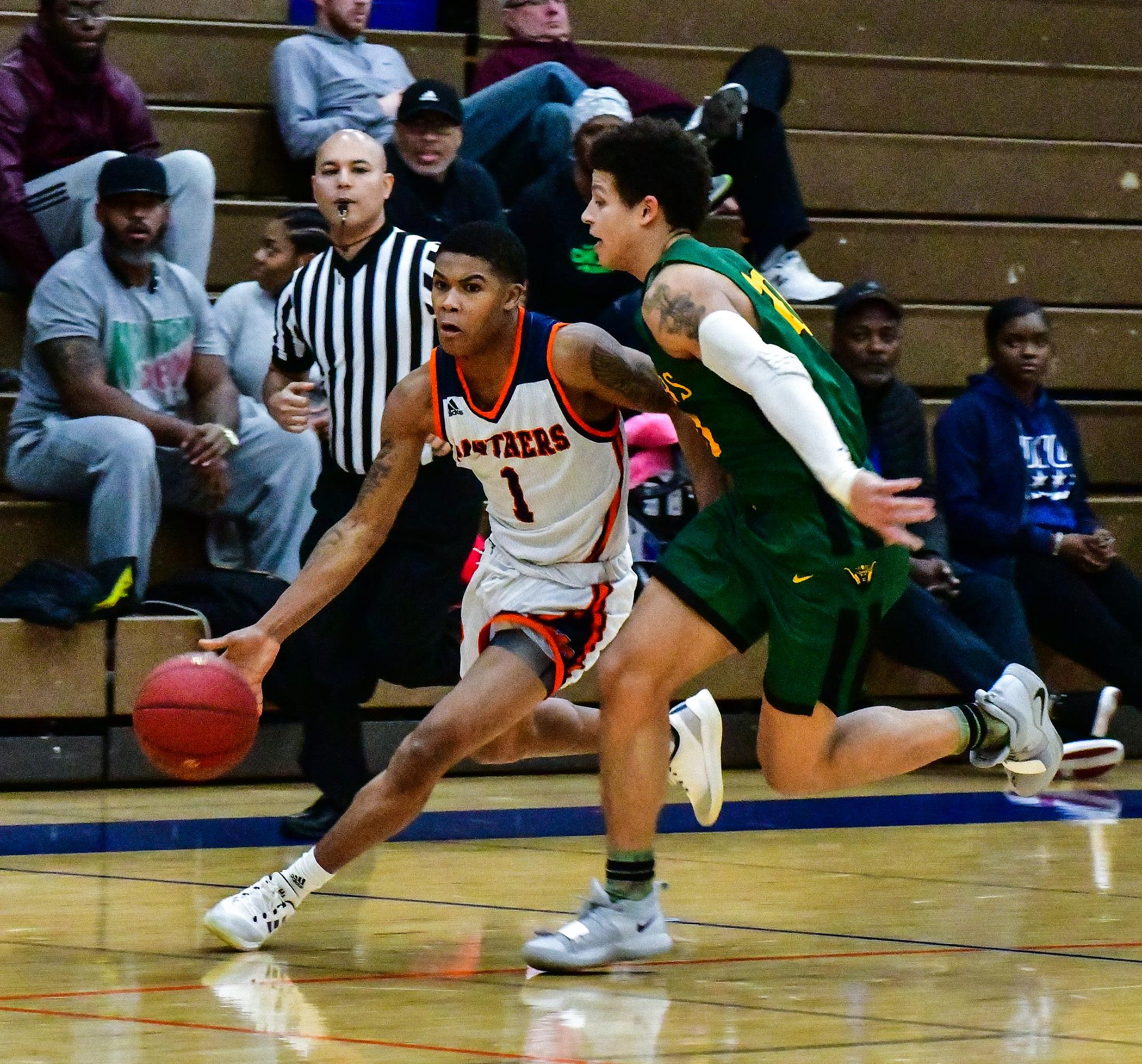 Tyrone Rhivers - 2018-19 - Men's Basketball - Morton College Athletics