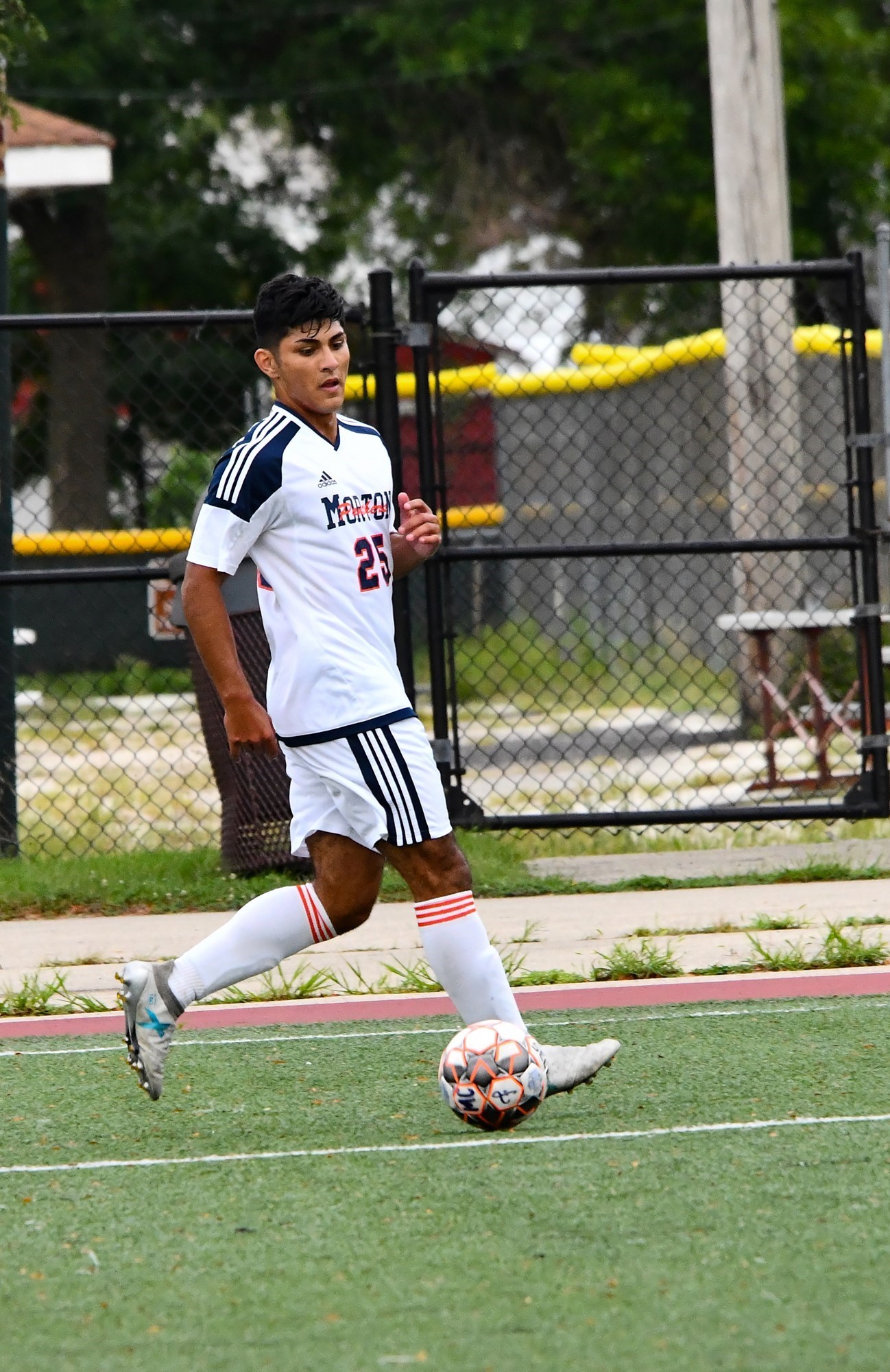 Devin Hernandez - 2018-19 - Men's Soccer - Morton College Athletics