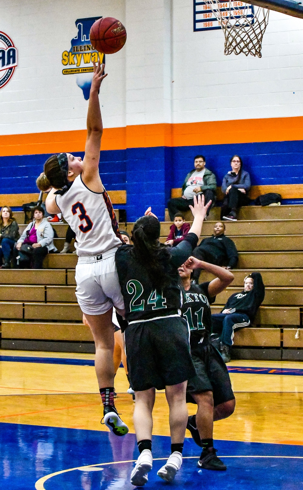 Maya Hobson - 2018-19 - Women's Basketball - Morton College Athletics