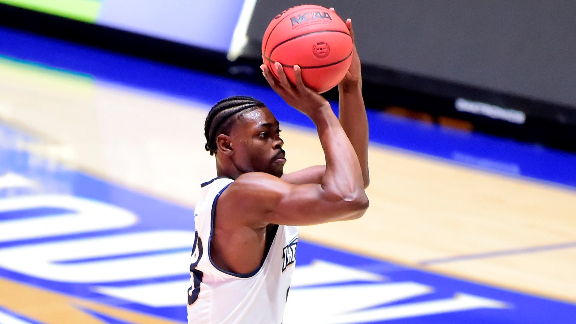 Joshua Reaves - 2023-24 - Men's Basketball - Mount St. Mary's University