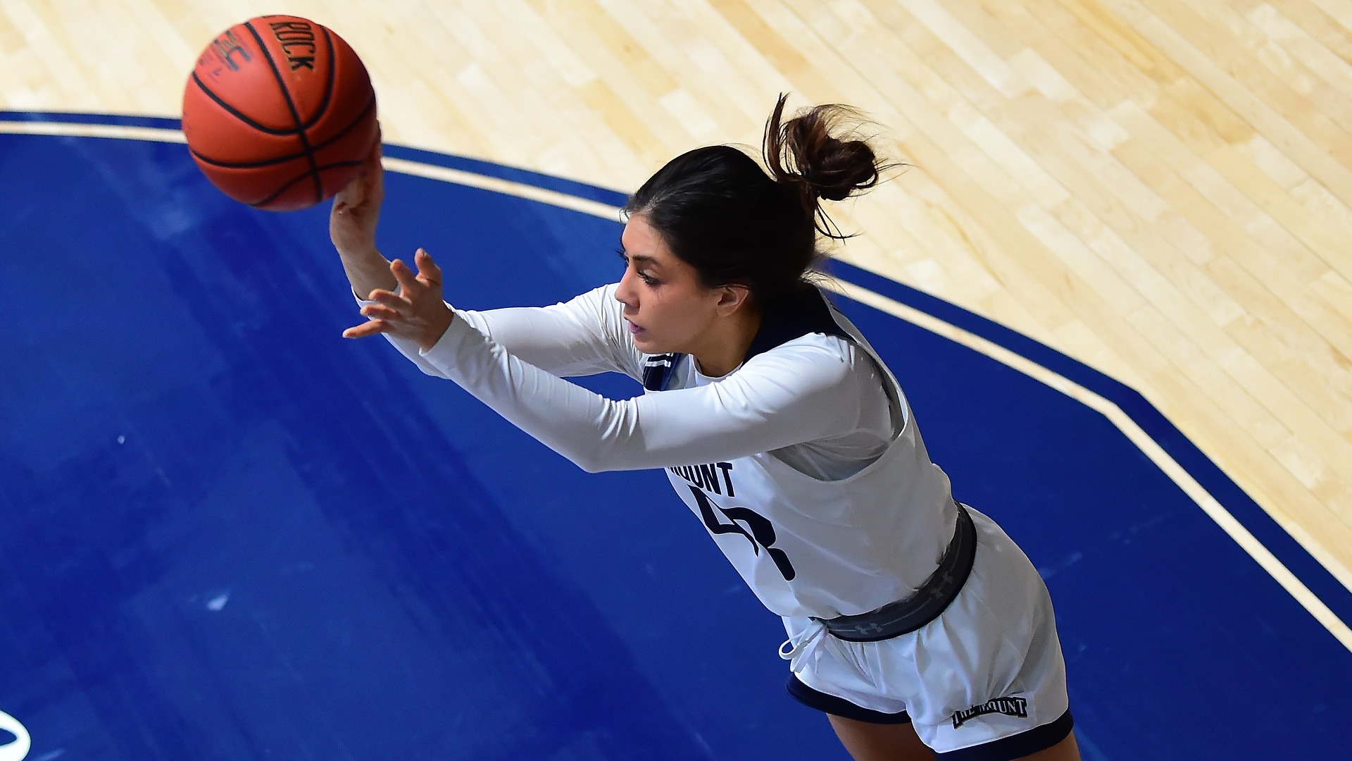 Mount Faces Challenge at Home as Quinnipiac Returns to Knott Arena ...