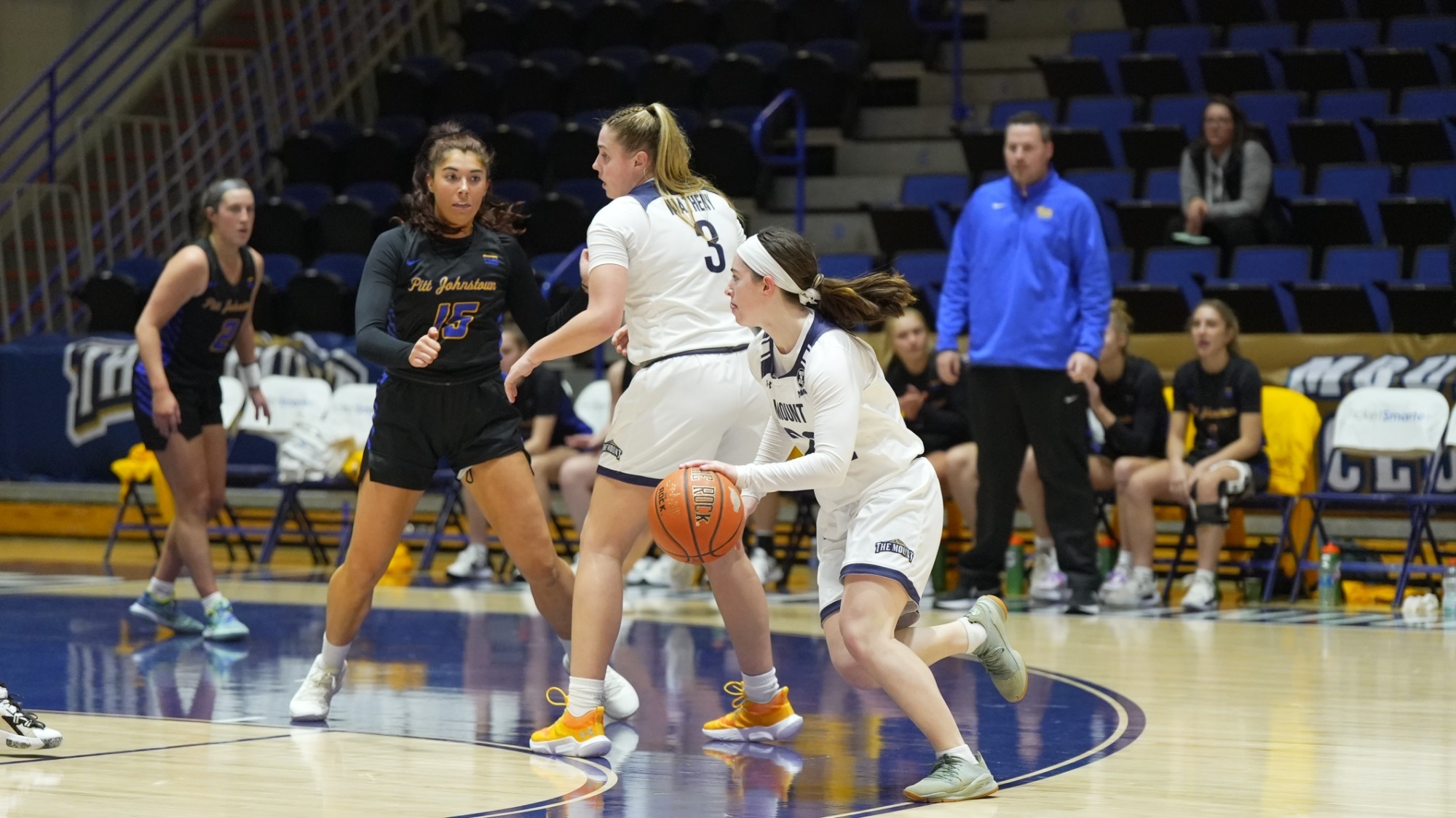 Women’s Basketball Hope to Turn Tides Along Hudson, Face Siena - Mount ...